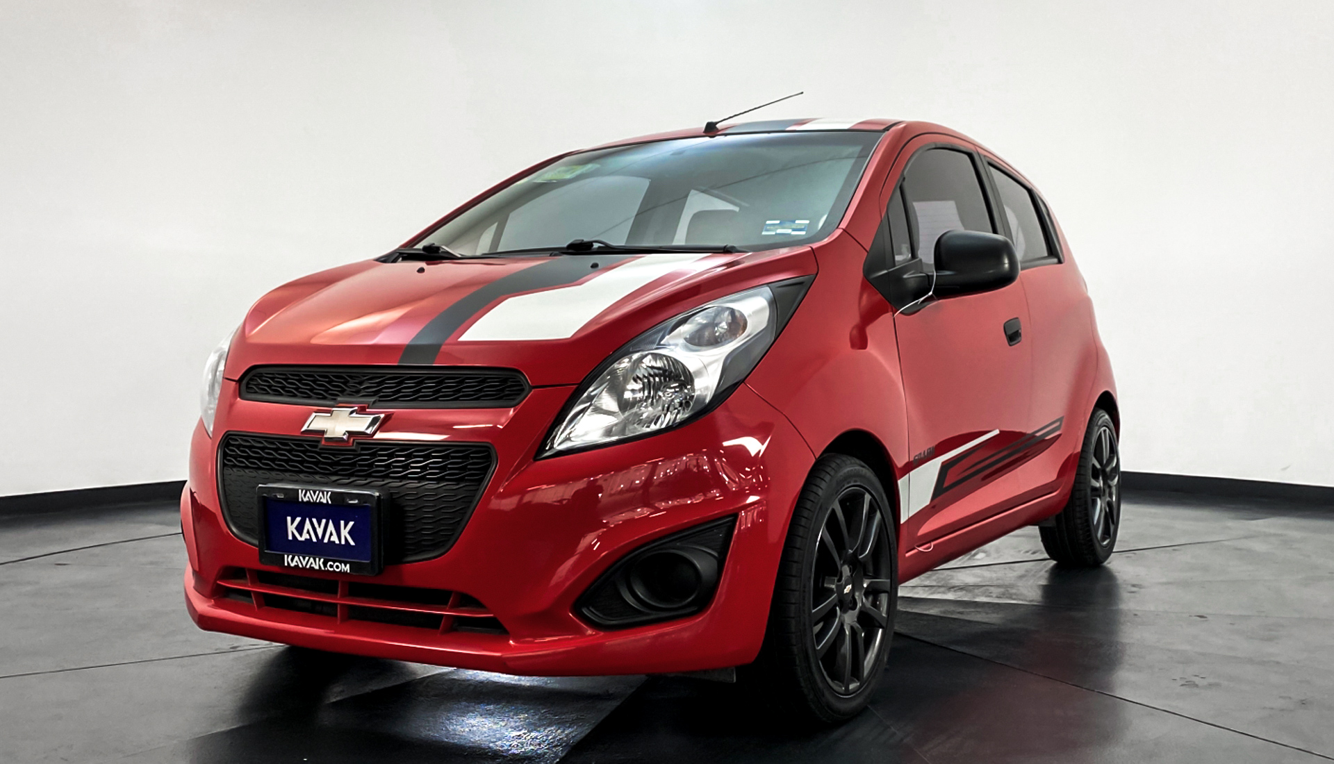 Autos Chevrolet Spark Classic 1.2 LT B MT Hatchback 2016 usados | KAVAK ...