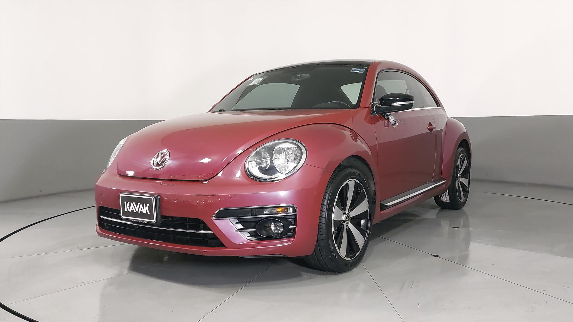 Autos Volkswagen Beetle 2.5 PINK MT Hatchback 2017 usados | KAVAK México