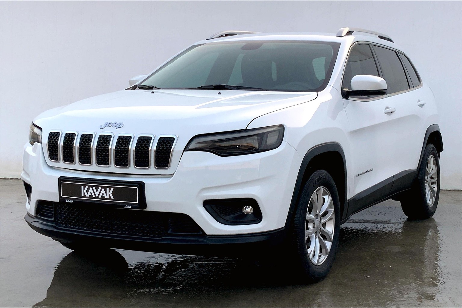 Used Jeep Cherokee LONGITUDE Suv 2019 Cars for Sale | KAVAK Oman