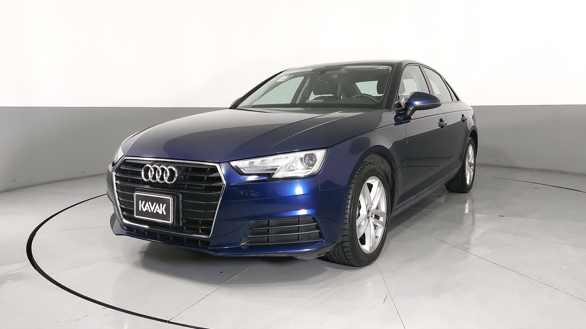 Autos Audi A4 2.0 40 TFSI DYNAMIC DCT Sedan 2019 usados | KAVAK México