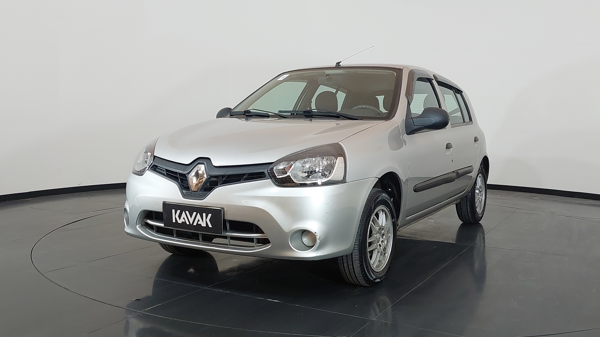 Carros Renault Clio EXPRESSION Hatchback 2015 usados | KAVAK Brasil