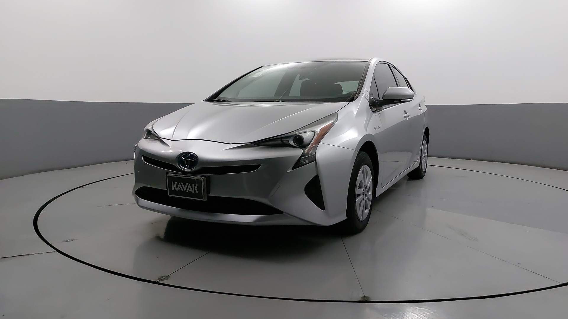 Autos Toyota Prius 1.8 HYBRID BASE Hatchback 2018 usados | KAVAK México