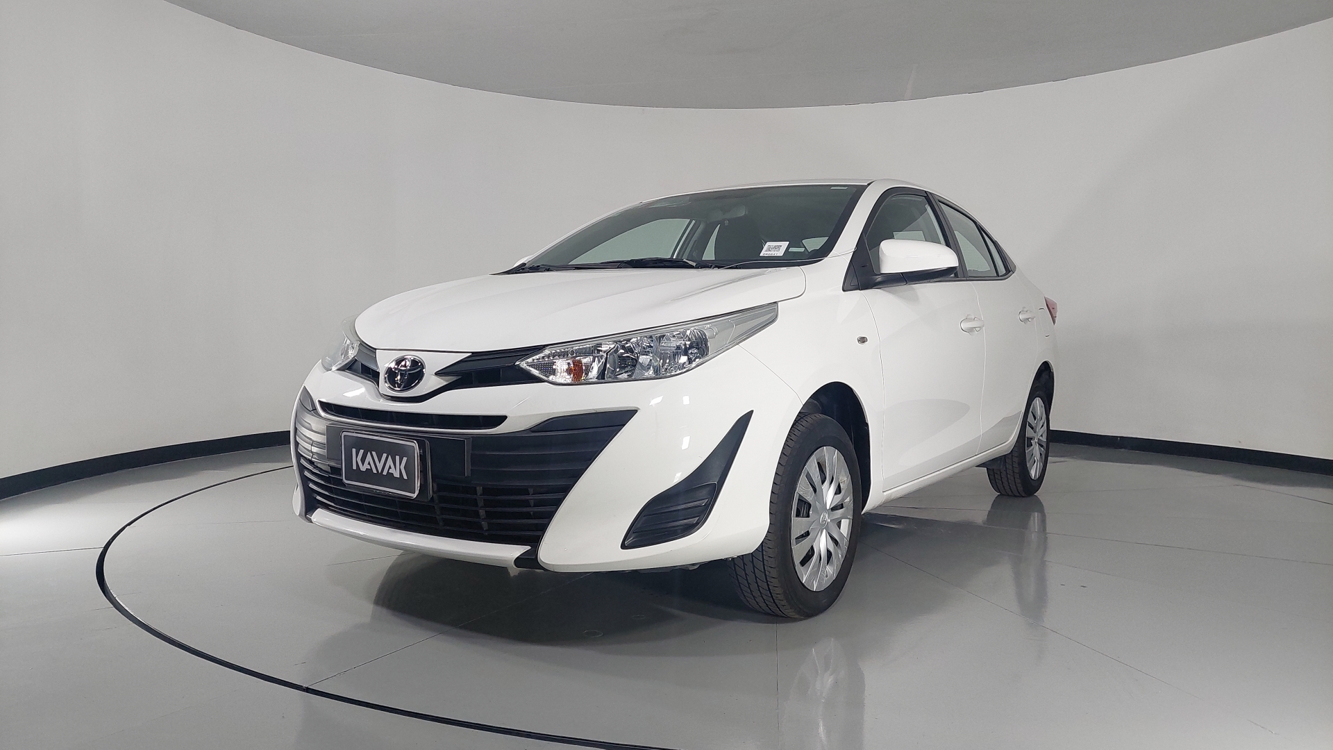 Autos Toyota Yaris 1.5 S Sedan 2020 usados | KAVAK México