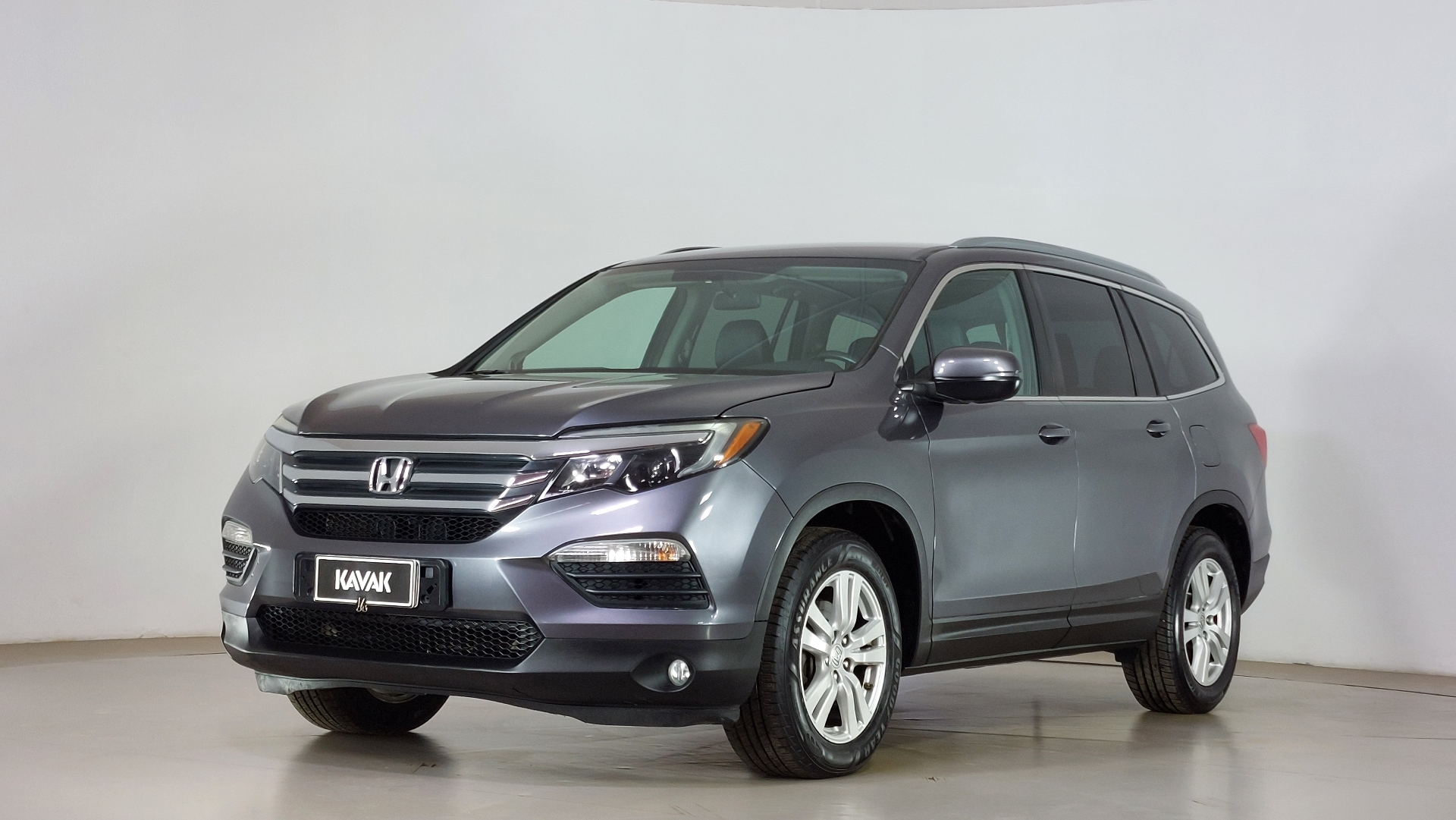 Autos Honda Pilot 3.5 EX 4X2 AT Suv 2017 usados | KAVAK Chile