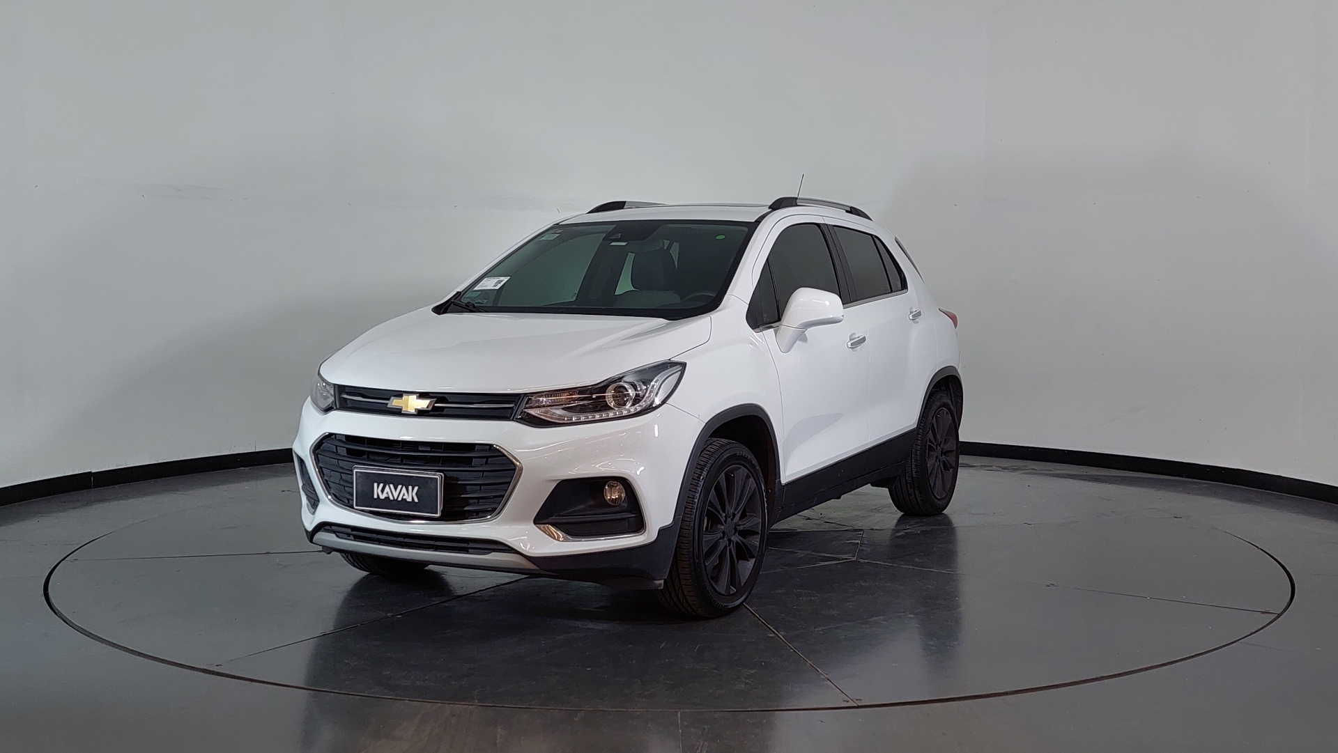 Autos Chevrolet Tracker 1.8 PREMIER + AT 4X4 Suv 2018 usados | KAVAK ...