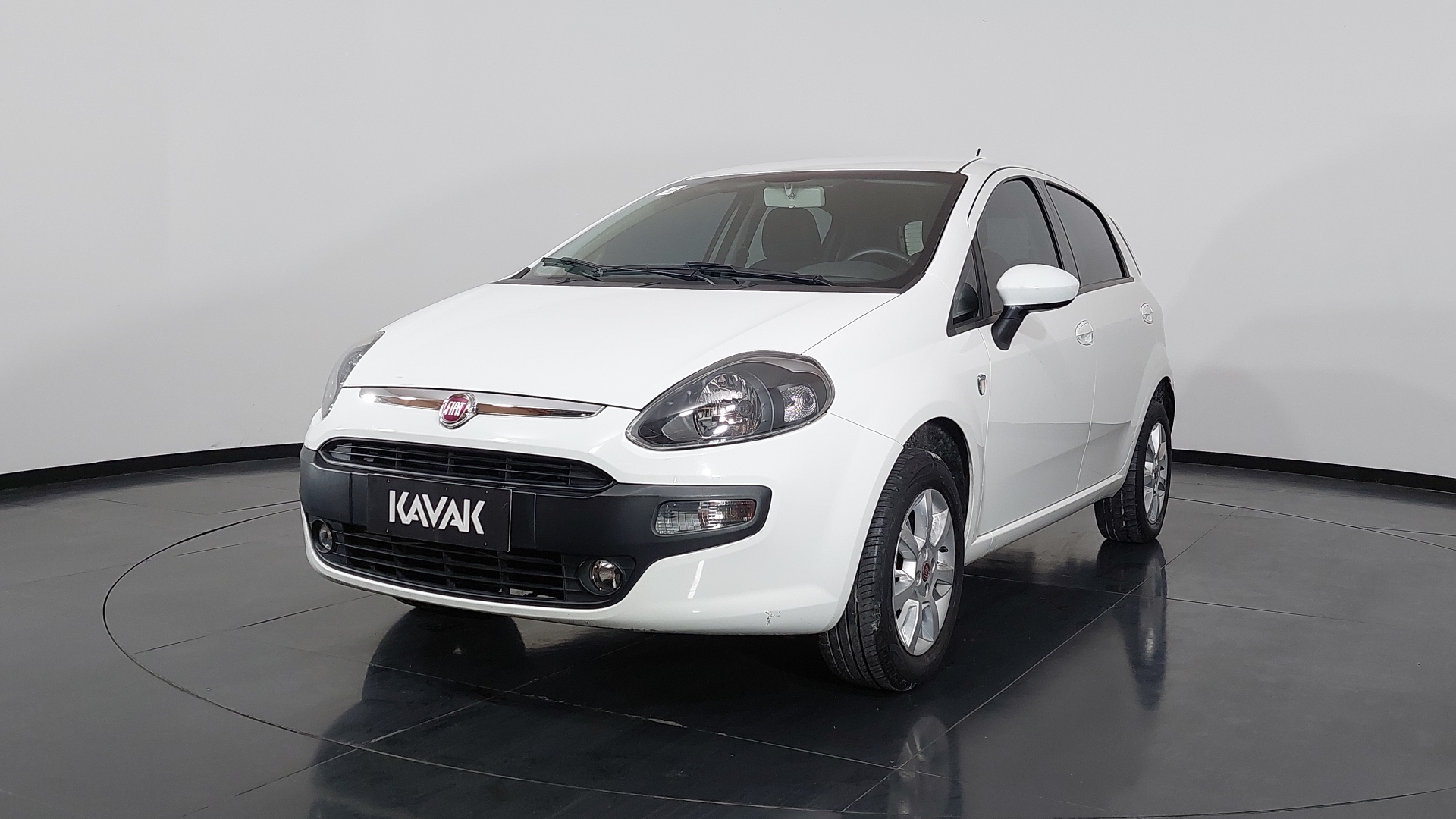 Carros Fiat Punto ATTRACTIVE Hatchback 2016 usados | KAVAK Brasil