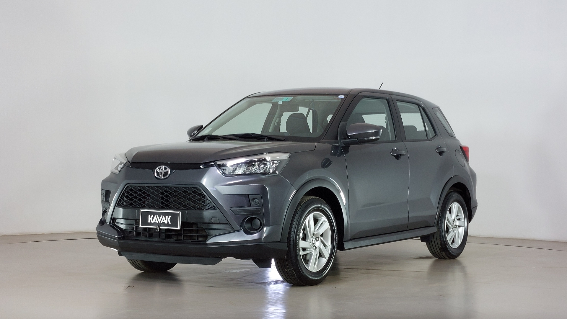 Autos Toyota Raize 1.2 G CVT Suv 2023 usados | KAVAK Chile