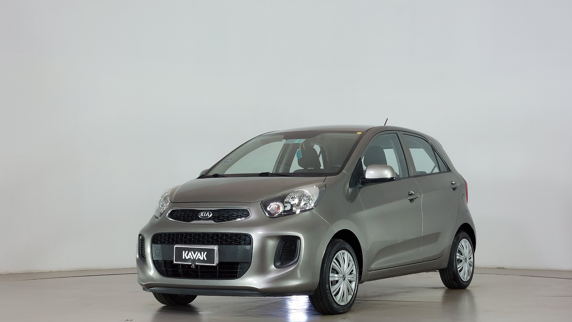 Autos Kia Morning 1.0 LX DH MT Hatchback 2016 usados | KAVAK Chile