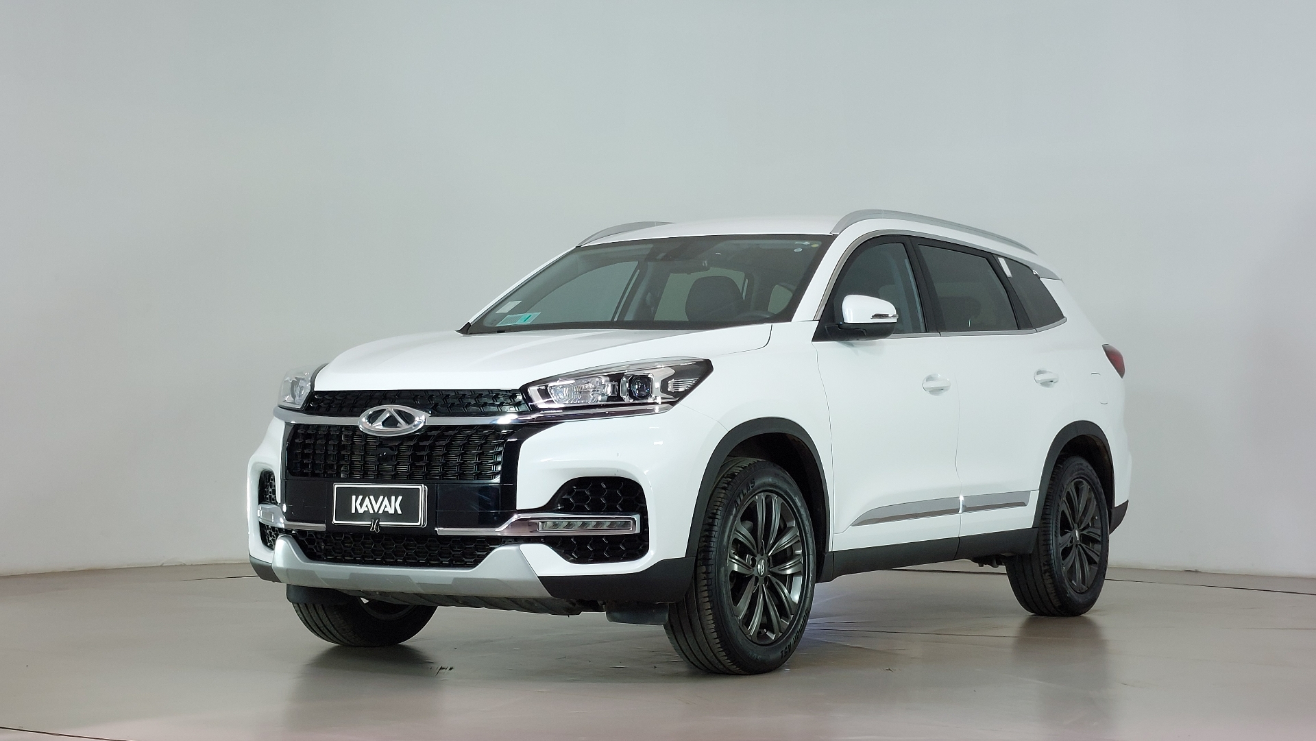 Autos Chery Tiggo 8 1.5T GLS MT Suv 2022 usados | KAVAK Chile