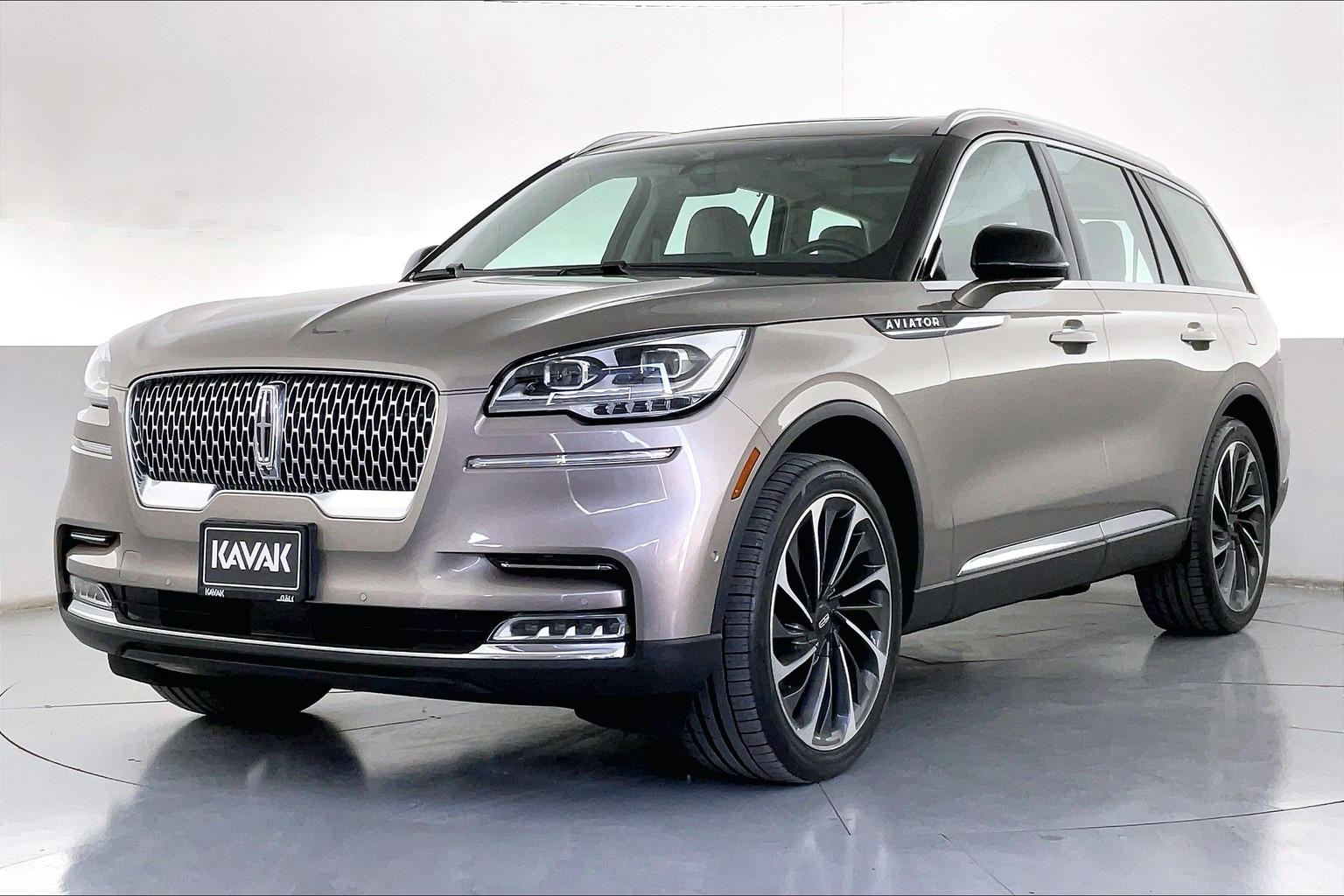 Used Lincoln Aviator RESERVE Suv 2020 Cars for Sale | KAVAK UAE