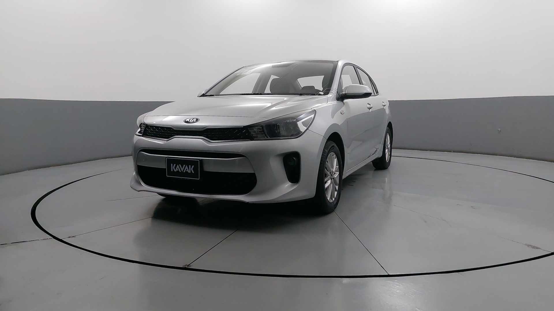 Autos Kia Rio 1.6 LX AUTO Sedan 2020 usados | KAVAK México