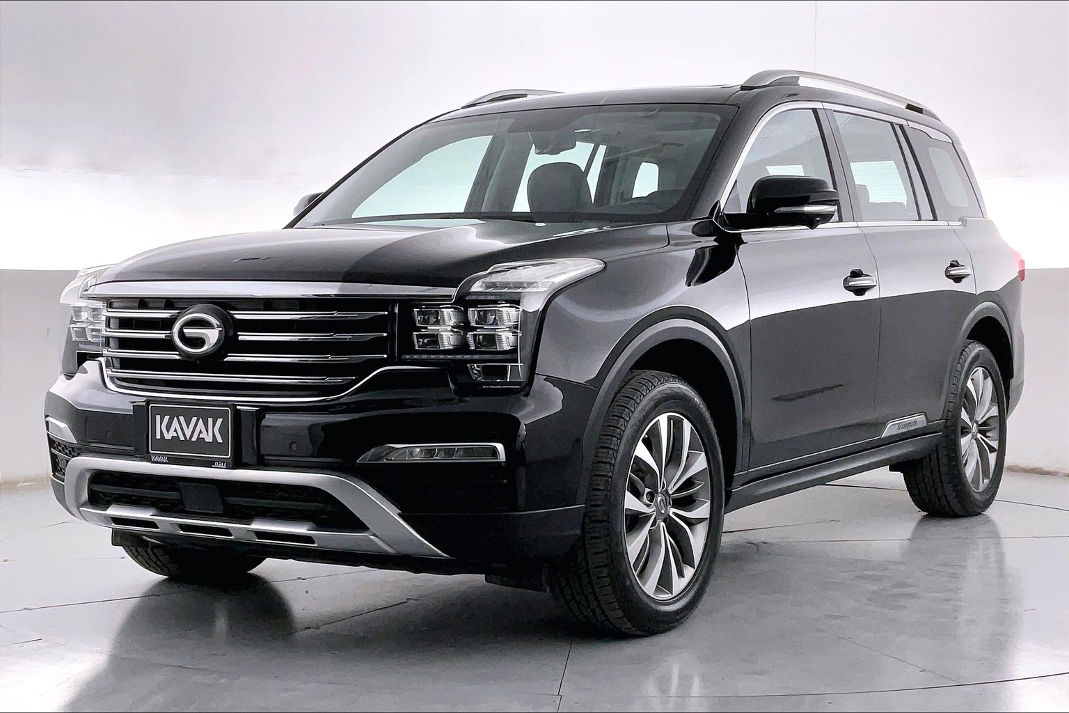 Used Gac Gs8 GL Suv 2019 Cars for Sale | KAVAK UAE