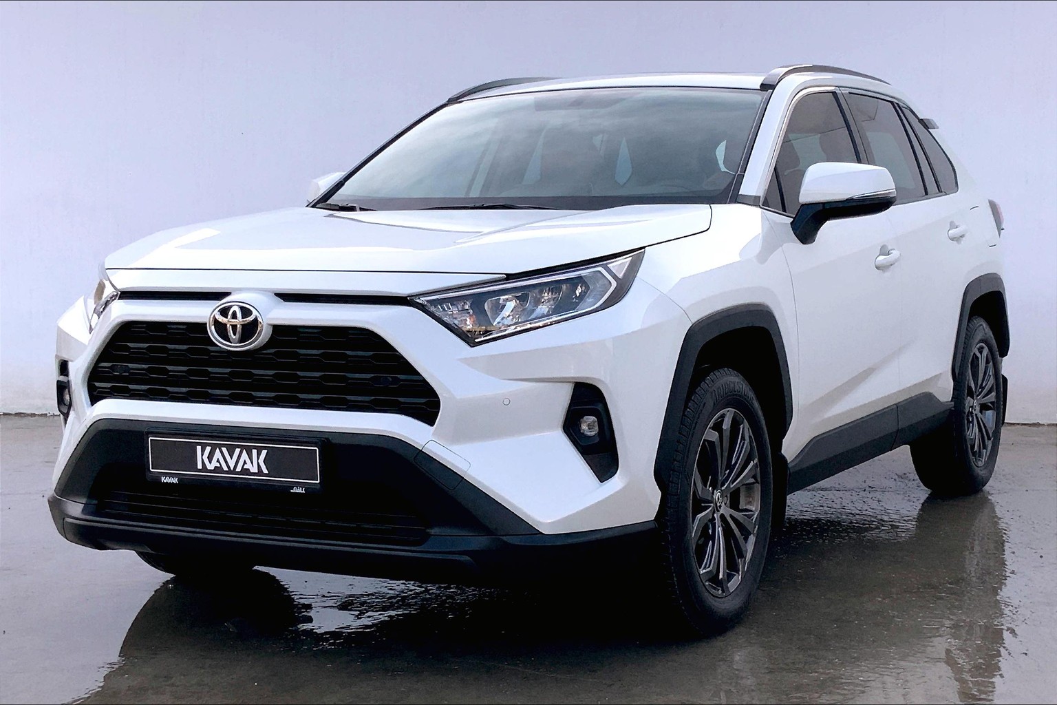 Used Toyota Rav4 EXR Suv 2022 Cars for Sale | KAVAK Oman