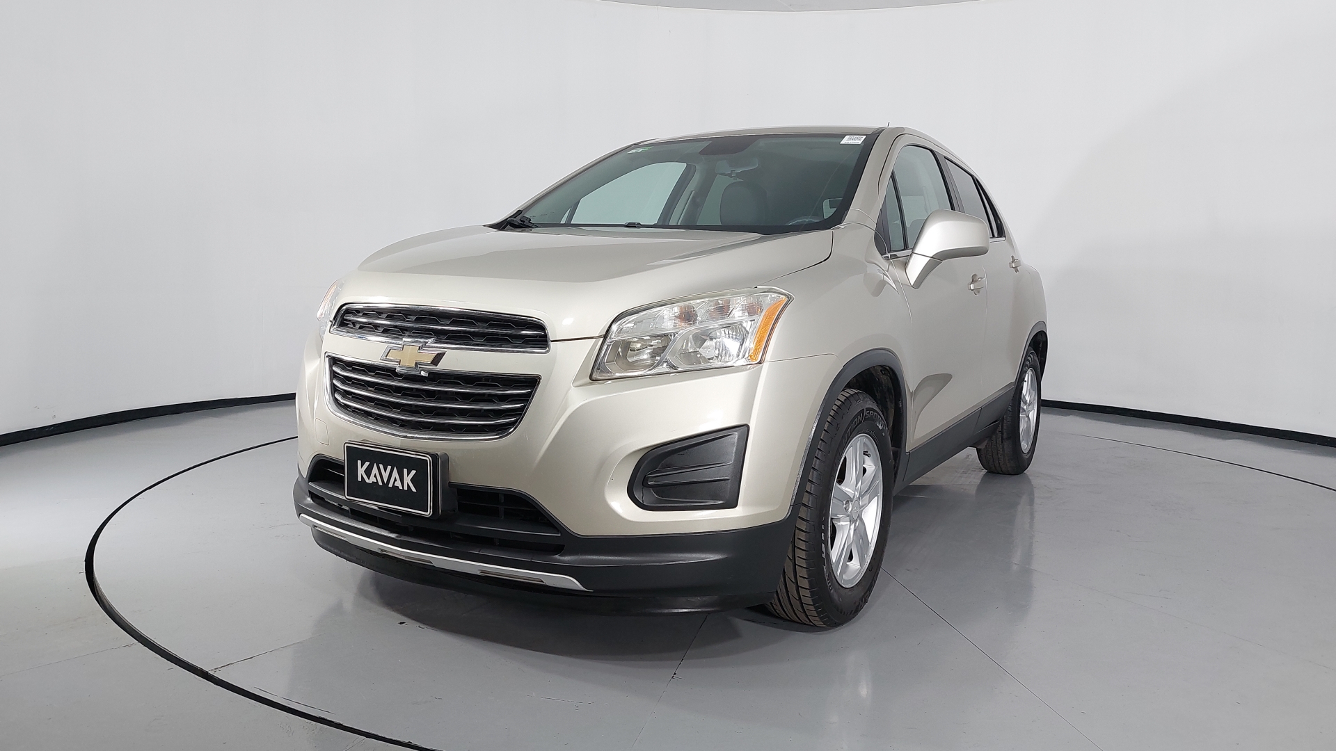 Autos Chevrolet Trax 1.8 B LT AT Suv 2016 usados | KAVAK México