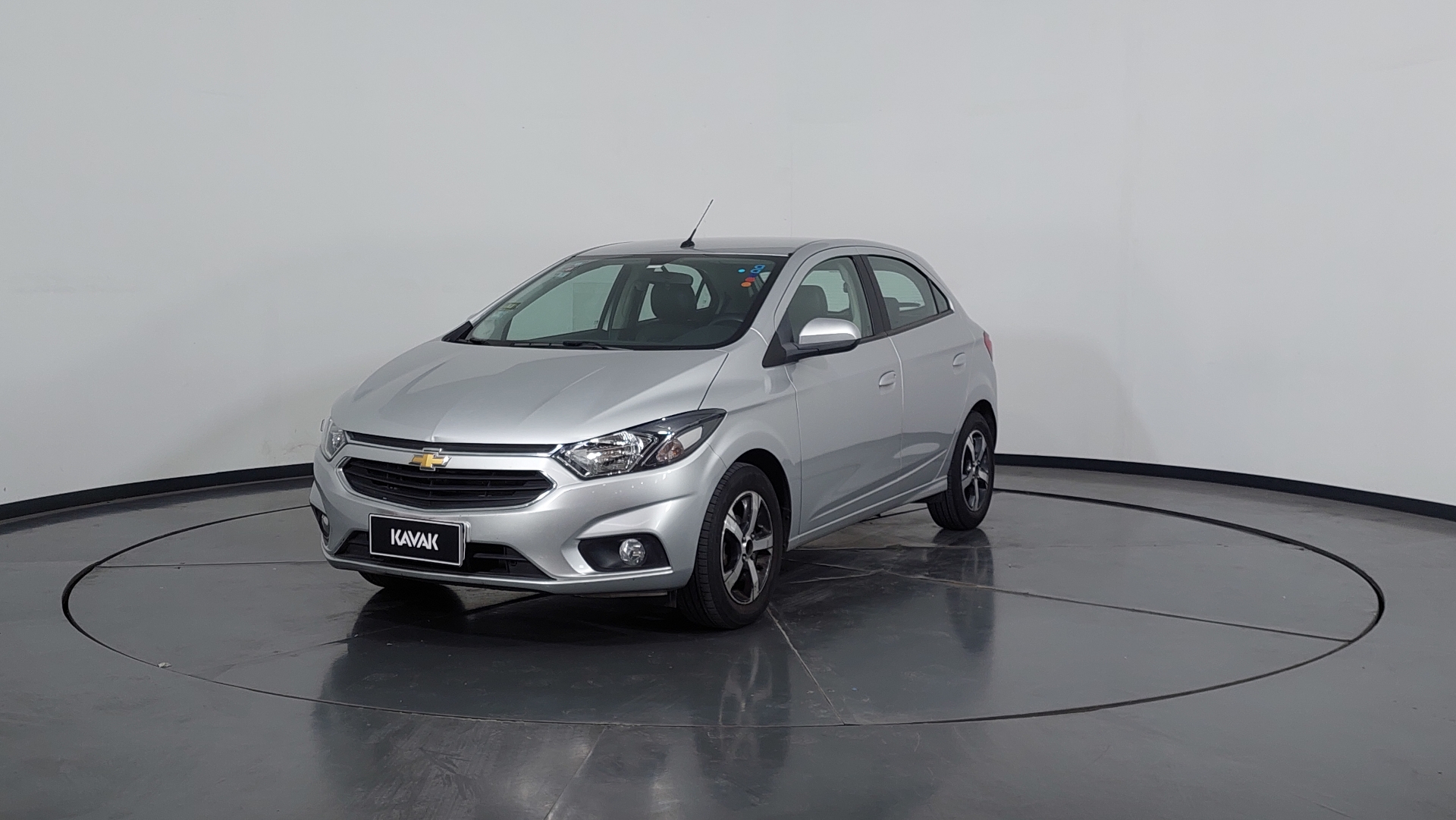 Autos Chevrolet Onix 1.4 LTZ MT Hatchback 2017 usados | KAVAK Argentina