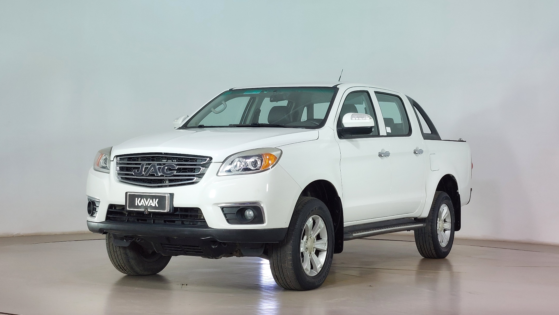 Autos Jac T6 2.0 COMFORT DIESEL DOB. CAB. 4X2 MT Pickup 2018 usados | KAVAK Chile