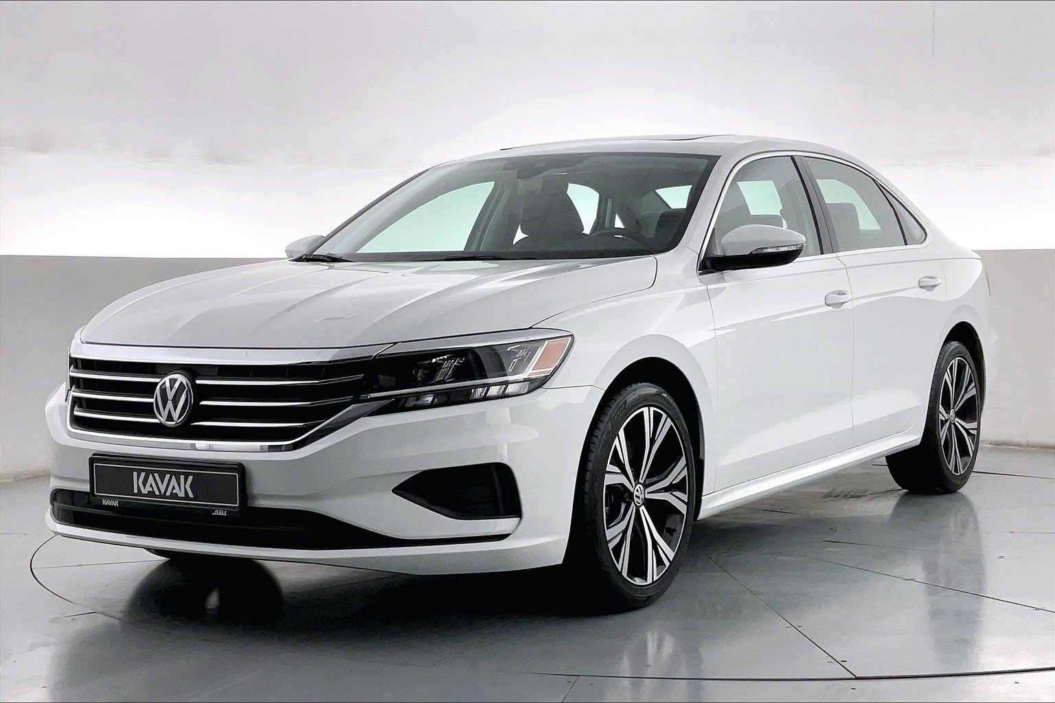Used Volkswagen Passat HIGHLINE Sedan 2020 Cars for Sale | KAVAK UAE