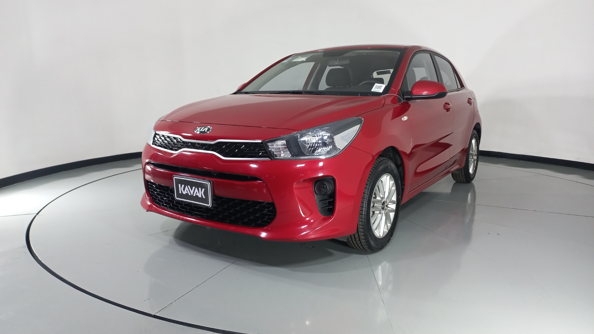 Autos Kia Rio 1.6 LX Hatchback 2020 usados | KAVAK México