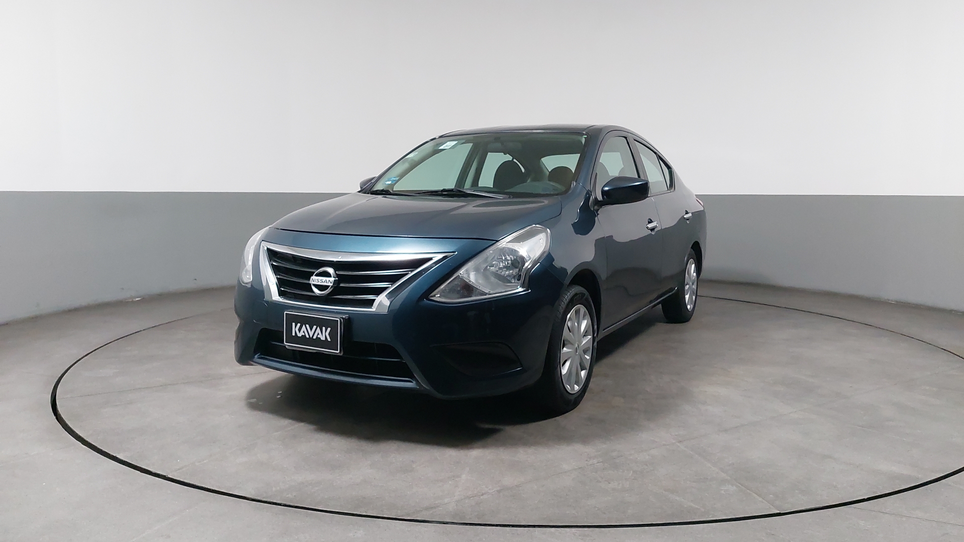 Autos Nissan Versa 1.6 SENSE TM AC Sedan 2016 usados | KAVAK México