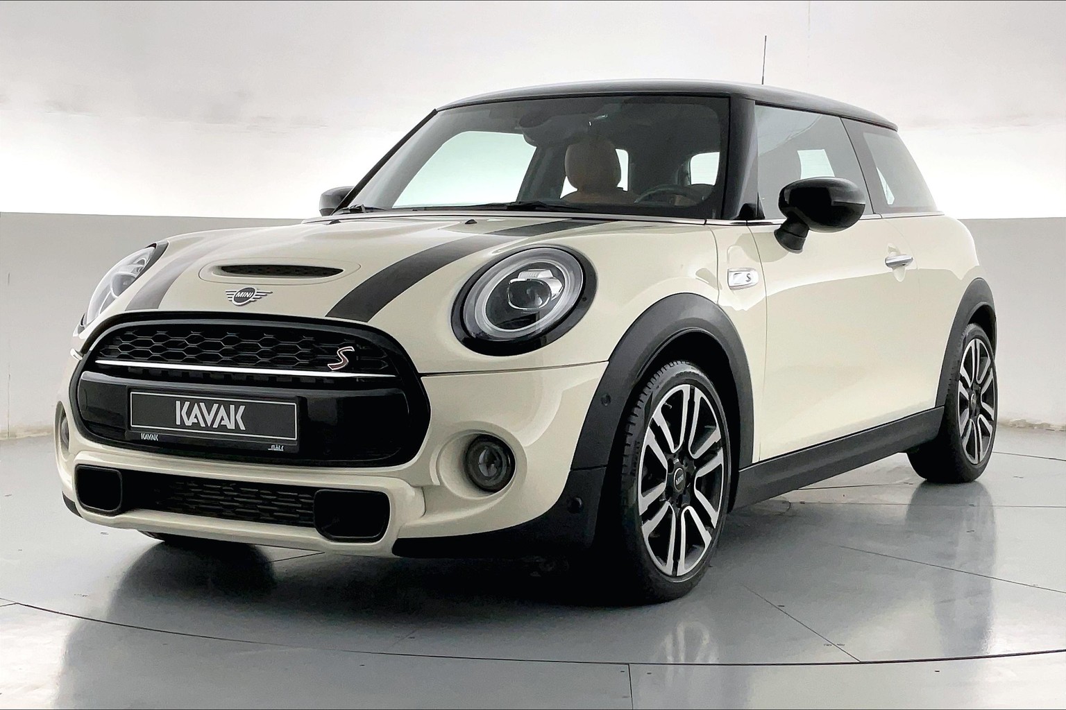 Used Mini Cooper S STANDARD Hatchback 2021 Cars for Sale | KAVAK UAE