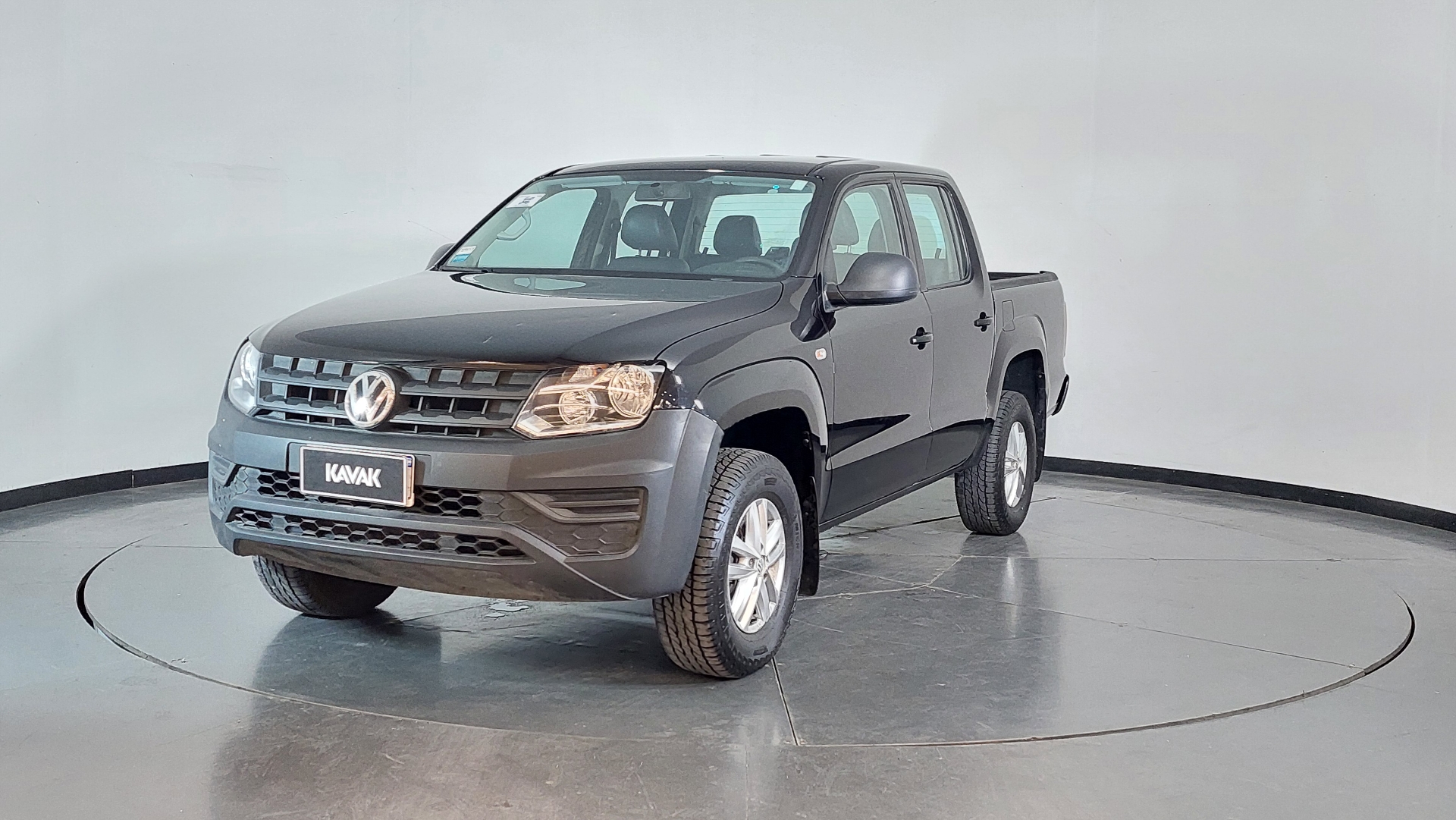 Autos Volkswagen Amarok 2.0 CD TDI 140CV TRENDLINE MT 4X2 Pickup 2022 ...