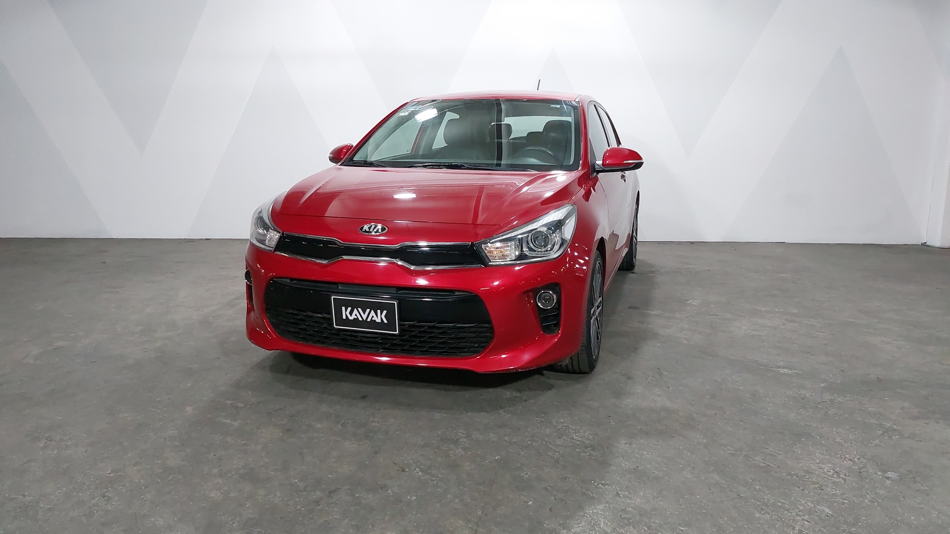 Autos Kia Rio 1.6 EX PACK AUTO Hatchback 2020 usados | KAVAK México