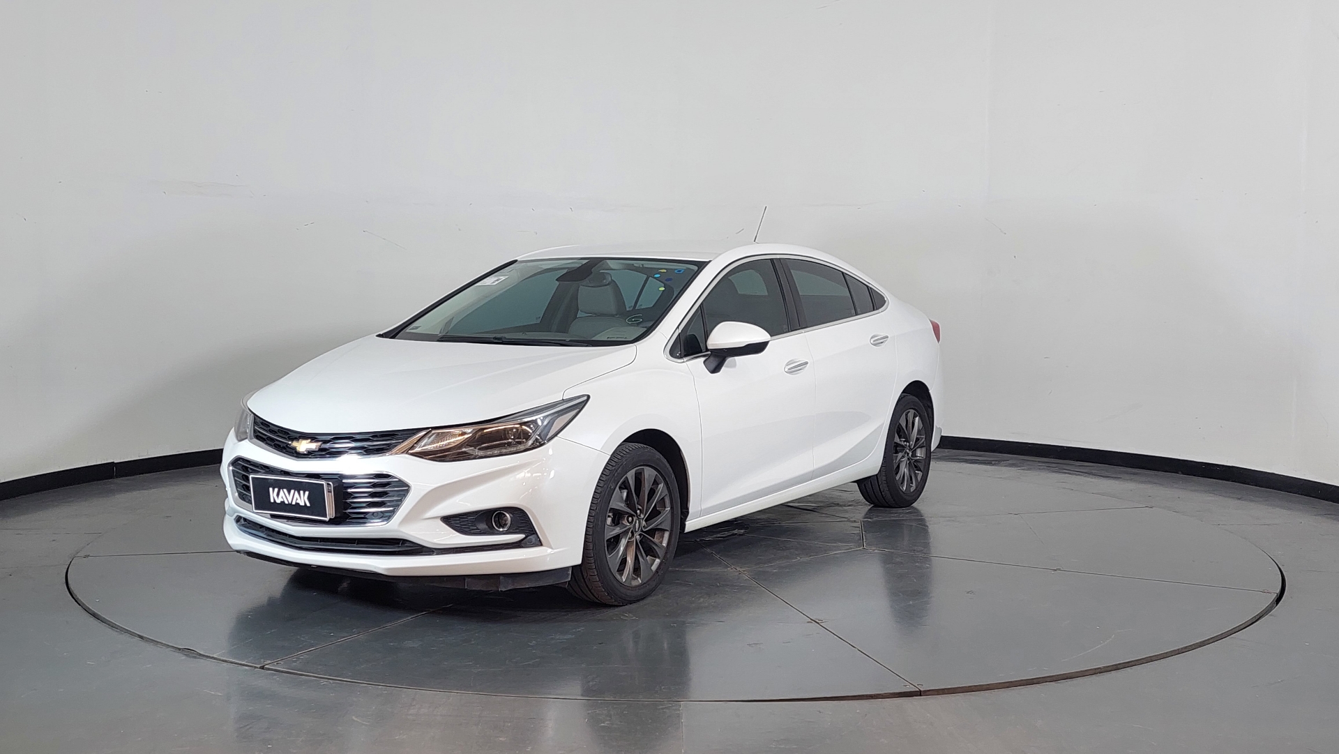 Autos Chevrolet Cruze Ii 1.4 SEDAN AT LTZ Sedan 2017 usados | KAVAK ...