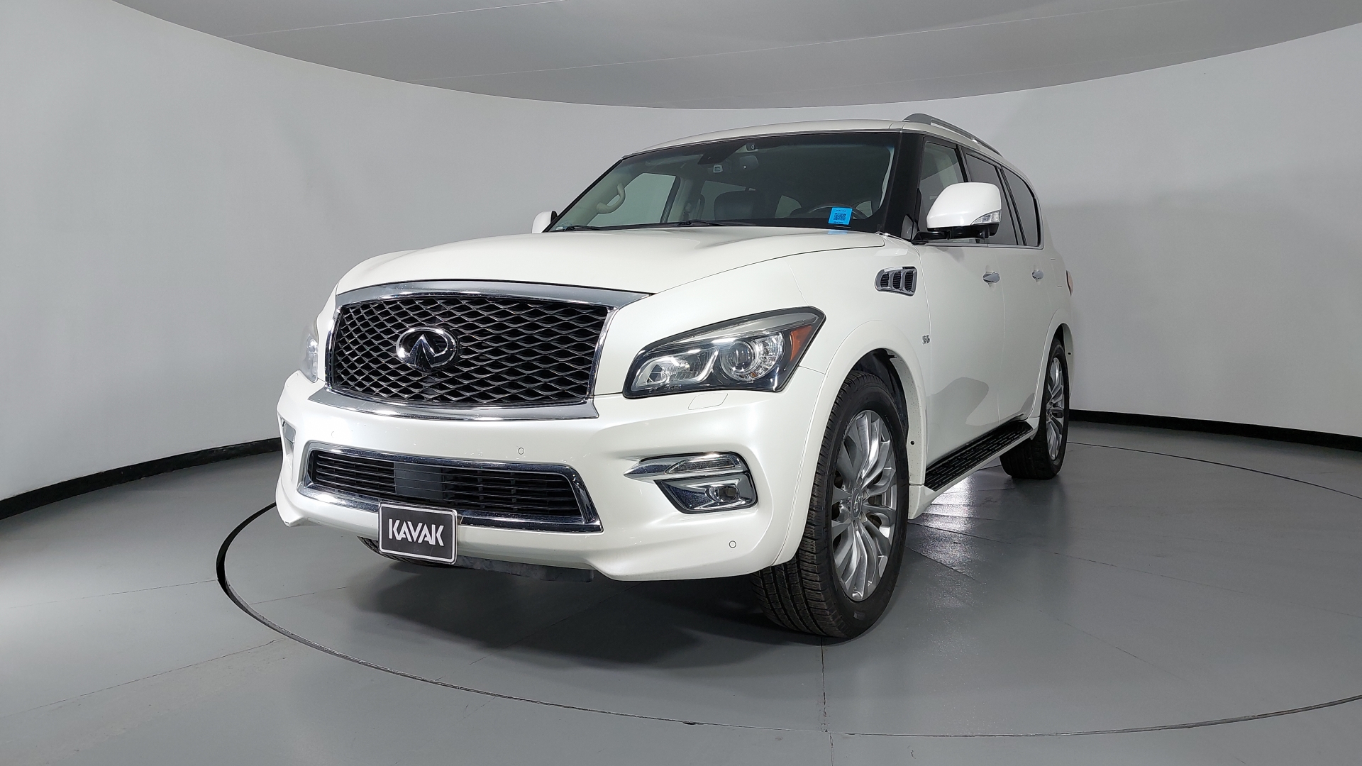 Autos Infiniti Qx80 5.6 7 PASAJEROS AT 4WD Suv 2016 usados | KAVAK México