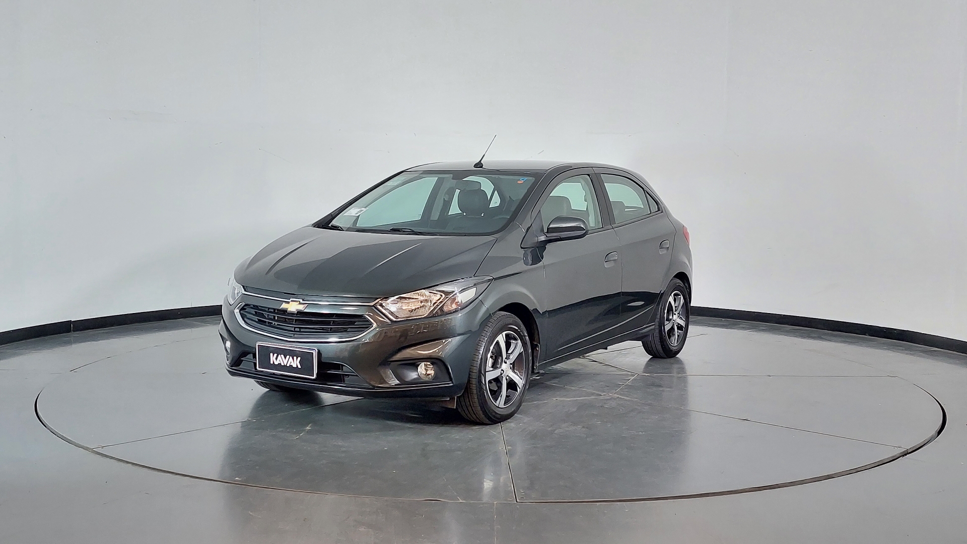 Autos Chevrolet Onix 1.4 LTZ MT Hatchback 2018 usados | KAVAK Argentina