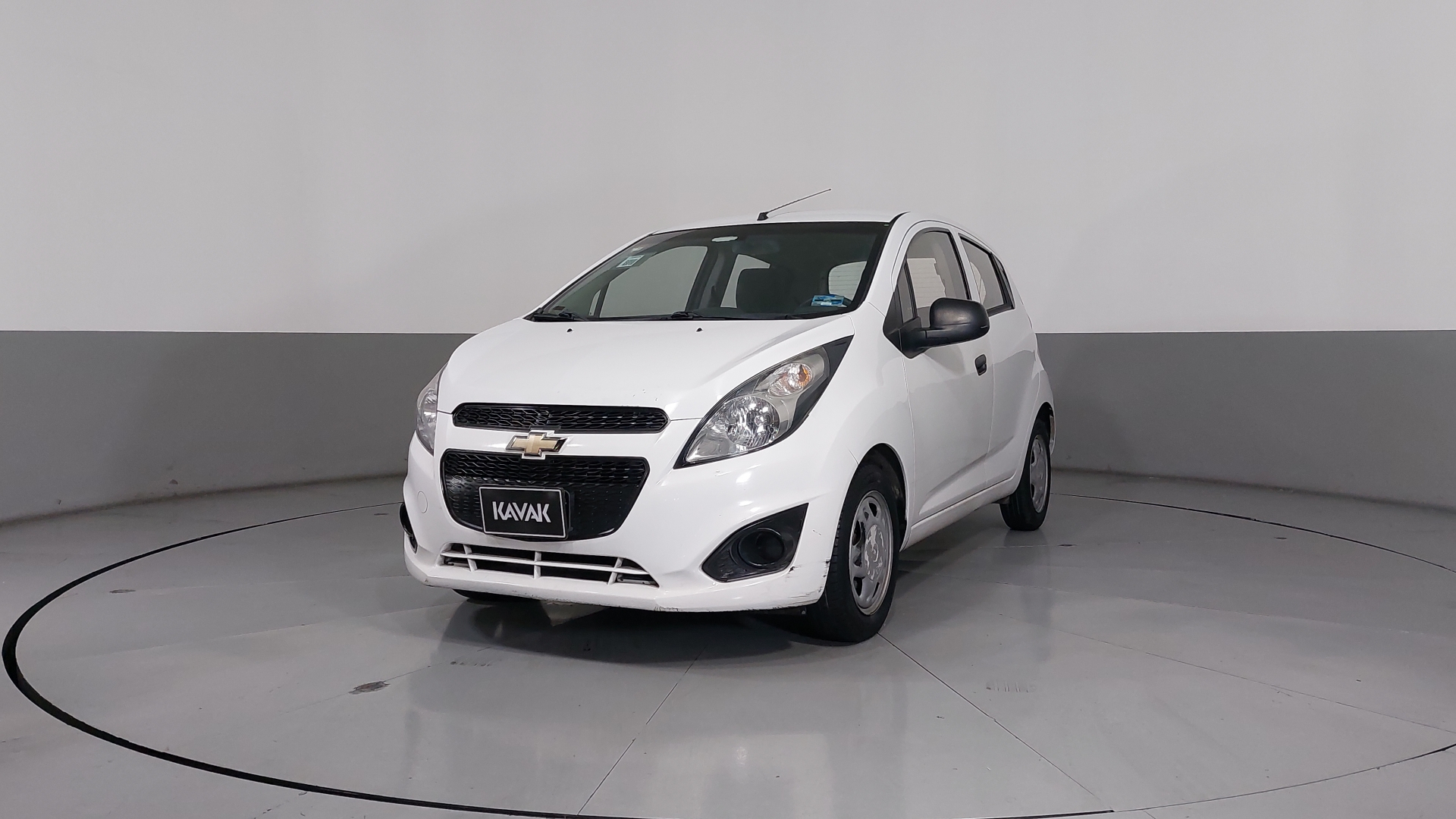 Autos Chevrolet Spark Cargo 1.2 LT B MT Hatchback 2017 usados | KAVAK ...