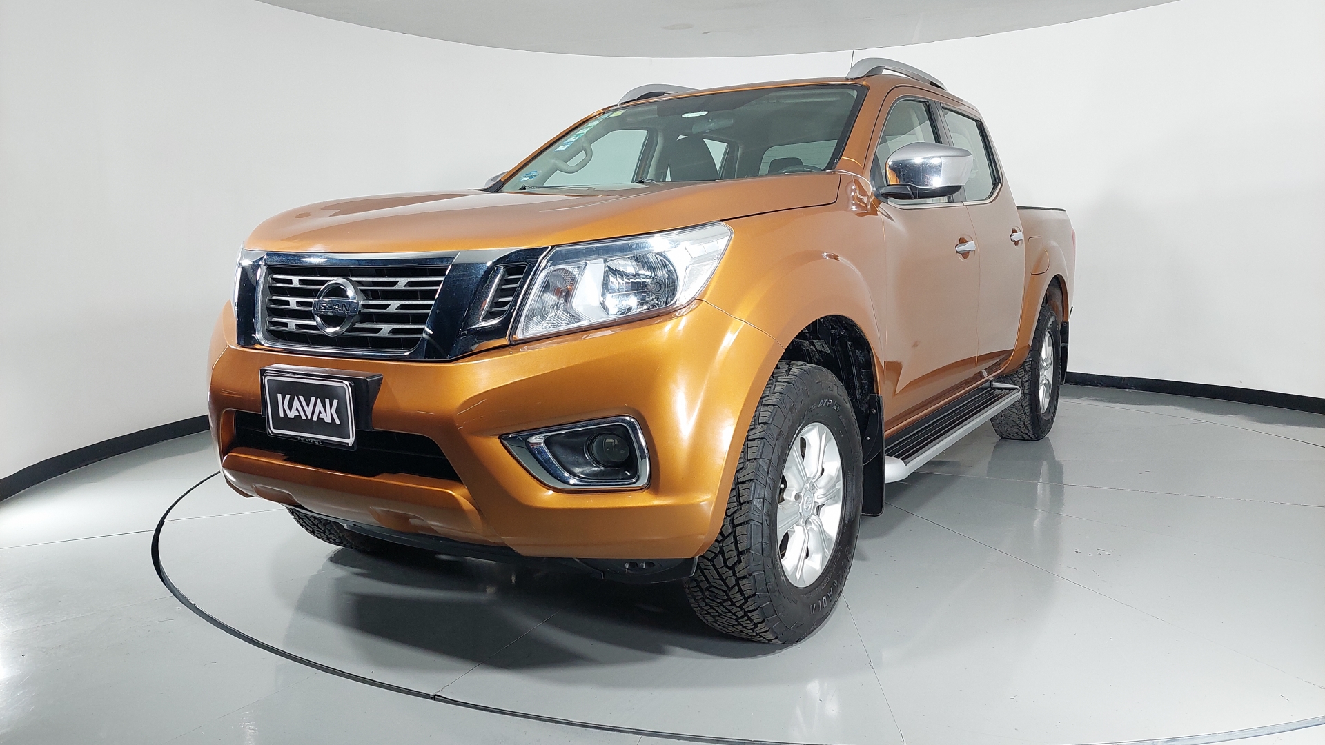 Autos Nissan Np300 2.5 LE TM AC Pickup 2016 usados | KAVAK México