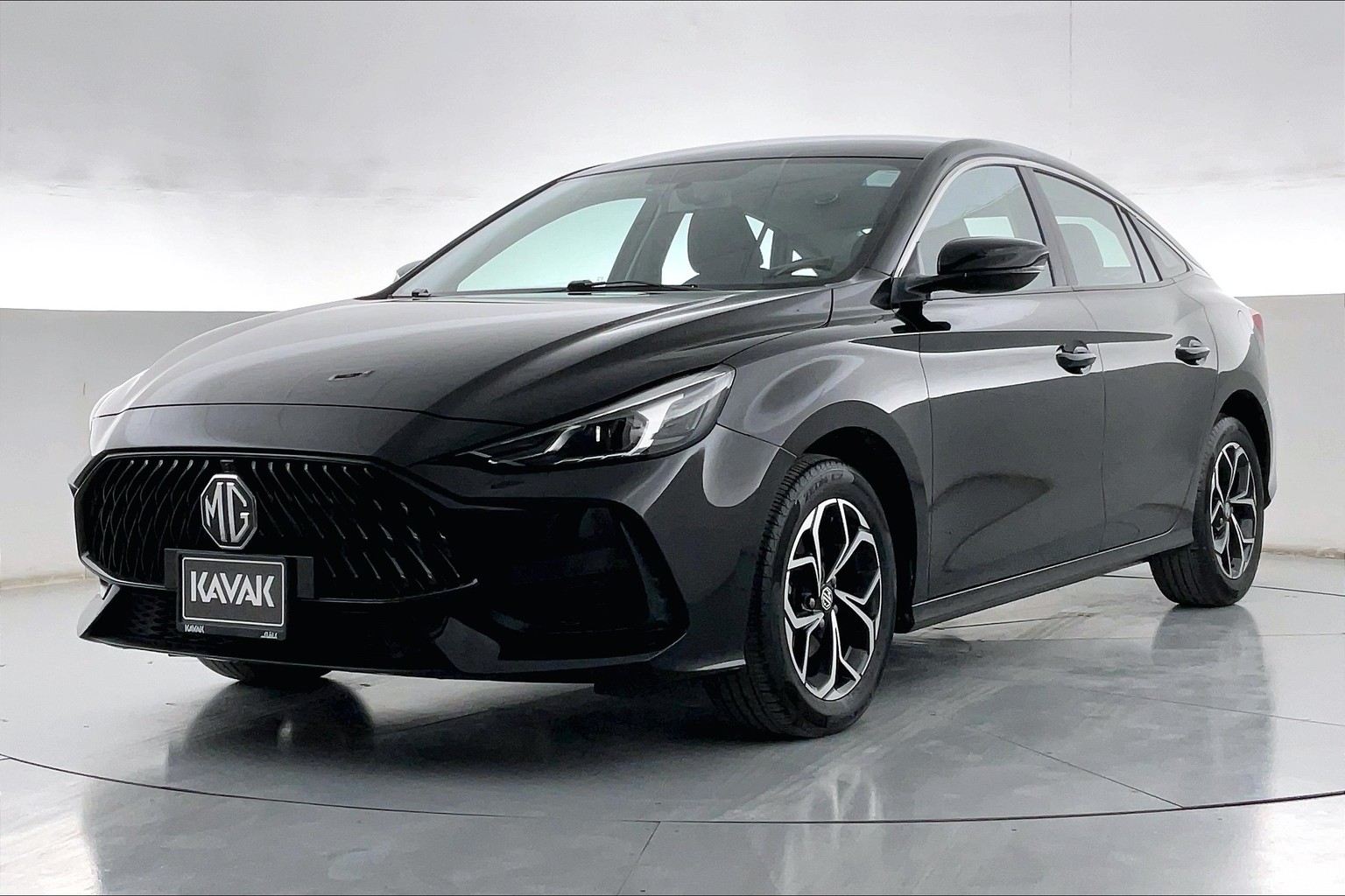 Used Mg Gt STANDARD Sedan 2022 Cars for Sale | KAVAK UAE