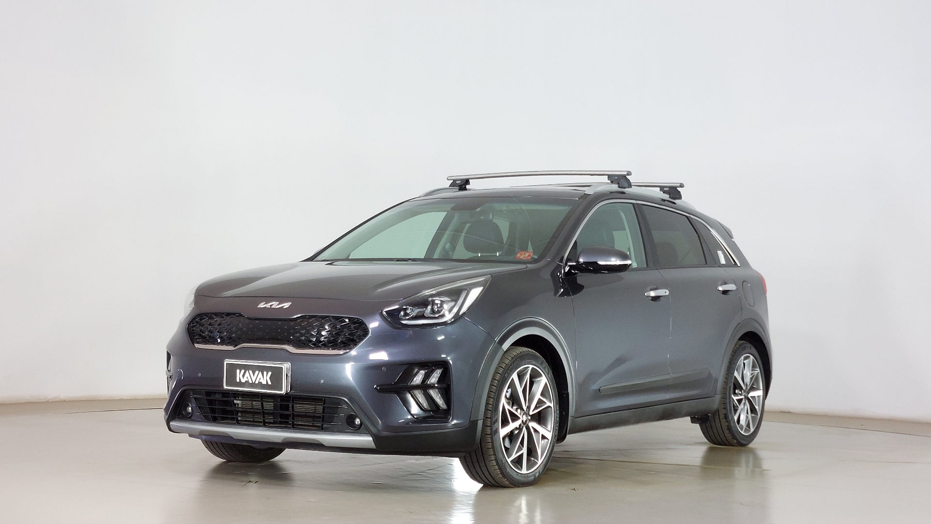 Autos Kia Niro 1.6L GDI 6DCT HEV HYBRID 6AT Suv 2022 usados | KAVAK Chile