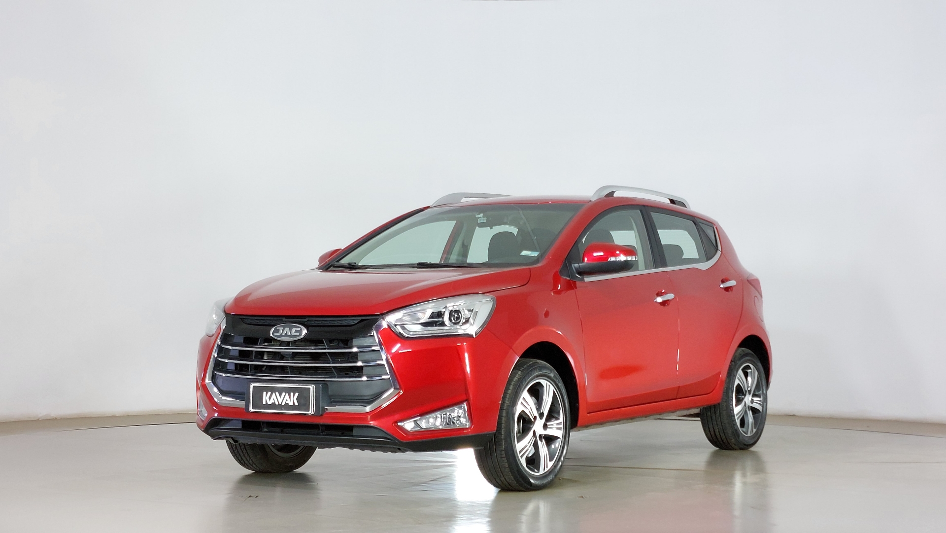 Autos Jac Js2 1.5 COMFORT MT Suv 2022 usados | KAVAK Chile