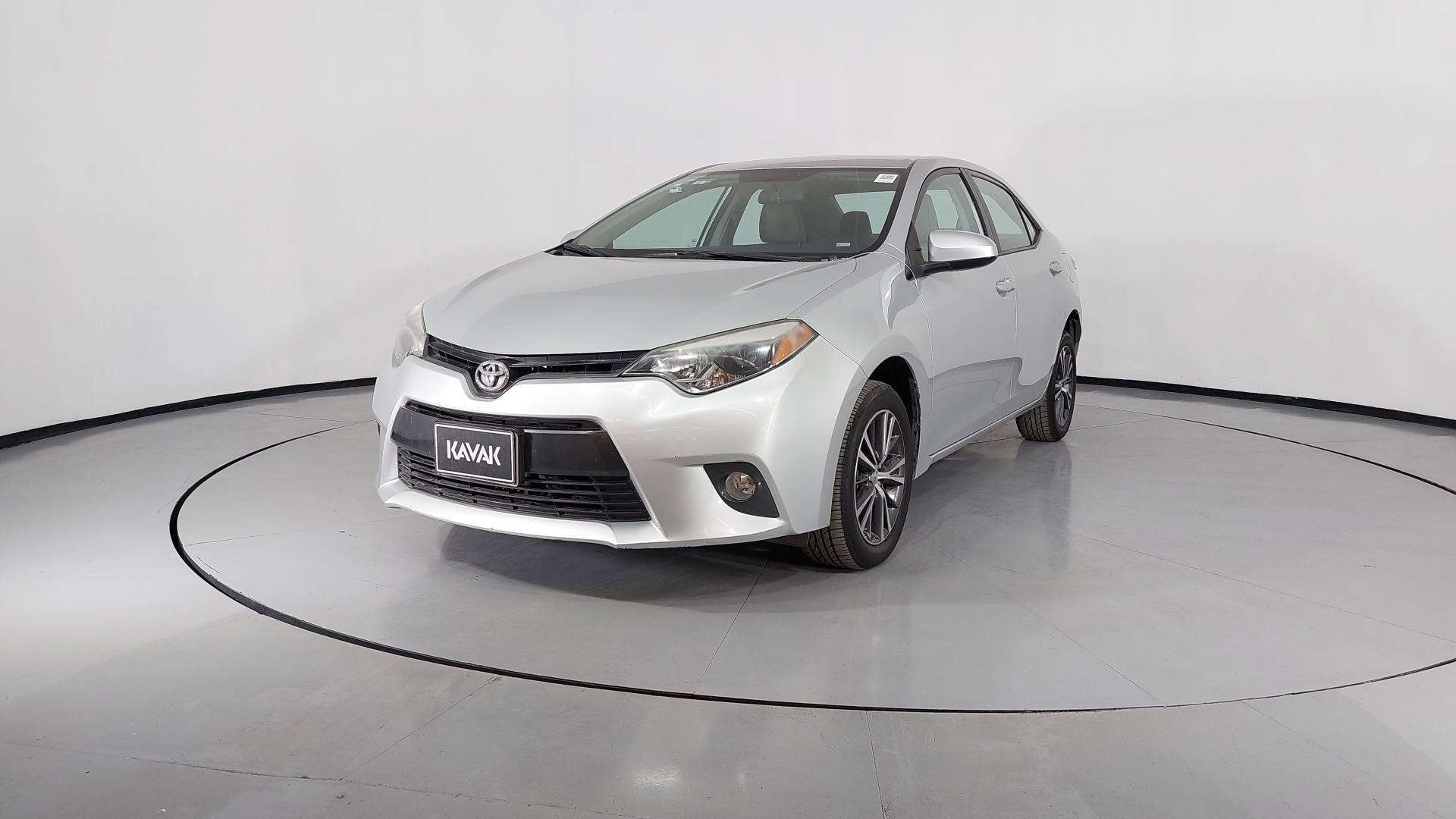 Autos Toyota Corolla 1.8 LE CVT Sedan 2016 usados | KAVAK México
