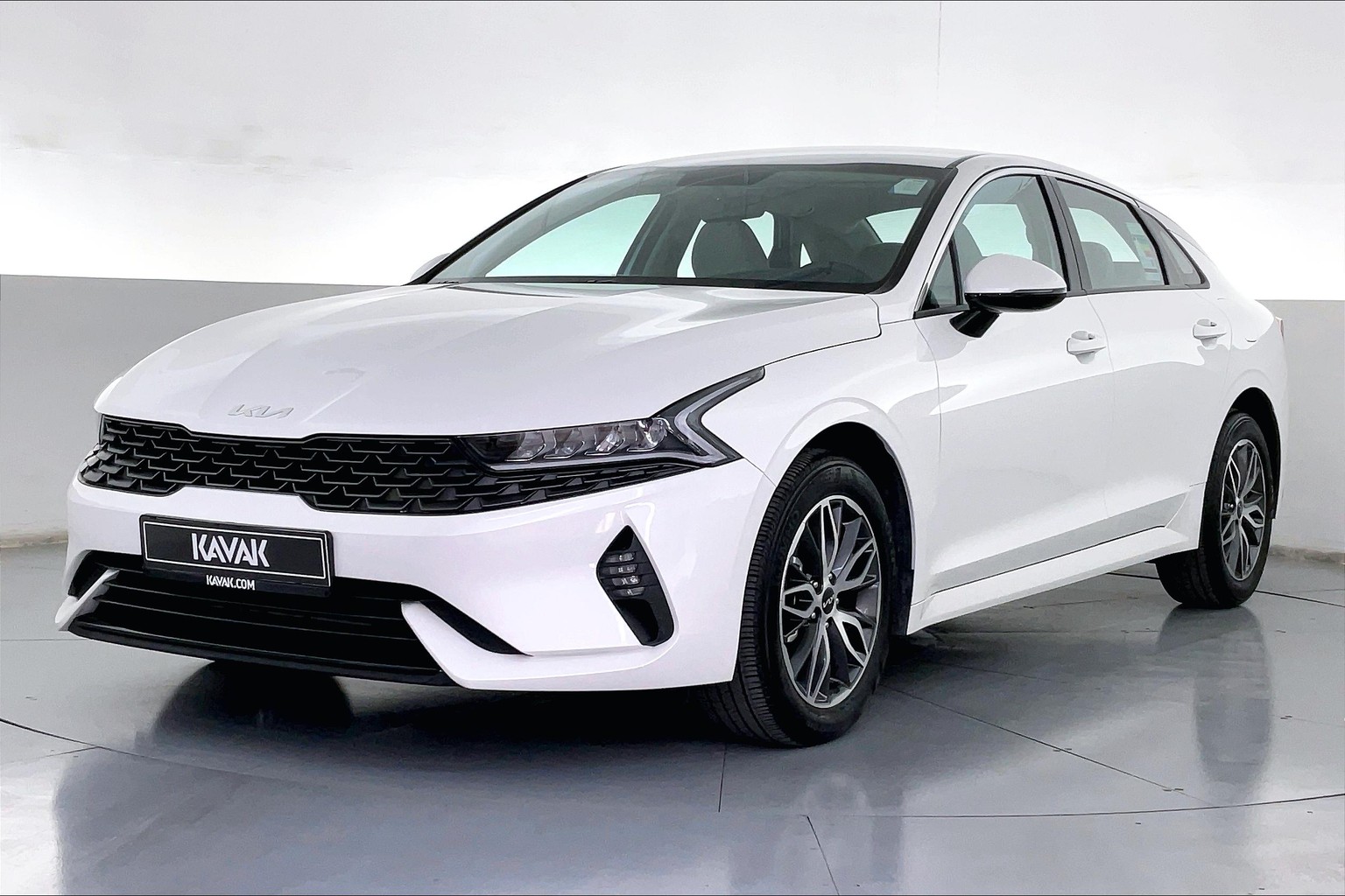 Used Kia K5 LX Sedan 2023 Cars for Sale | KAVAK UAE