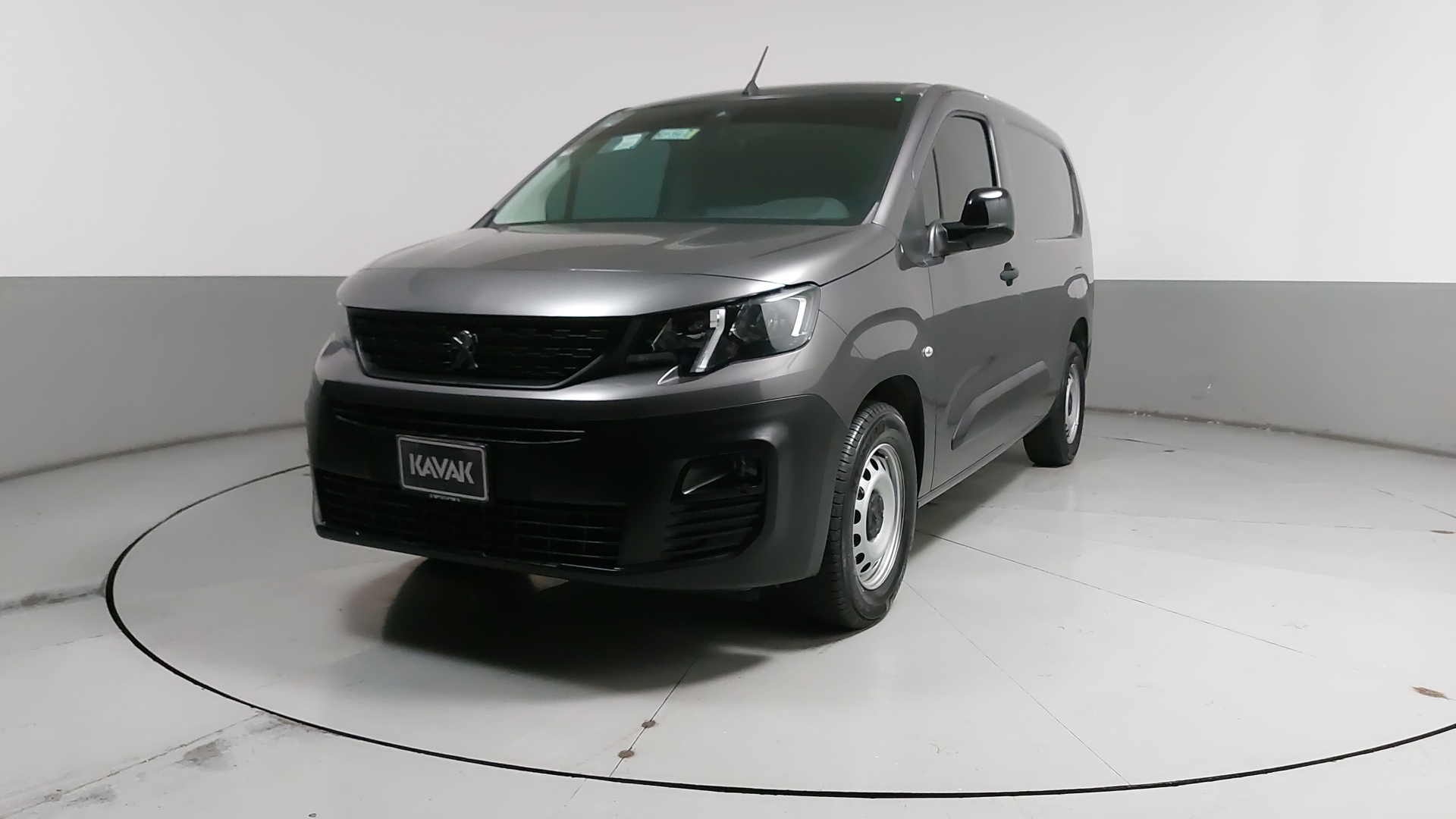 Autos Peugeot Partner 1.2 PURETECH MAXI PACK Van 2024 usados | KAVAK México