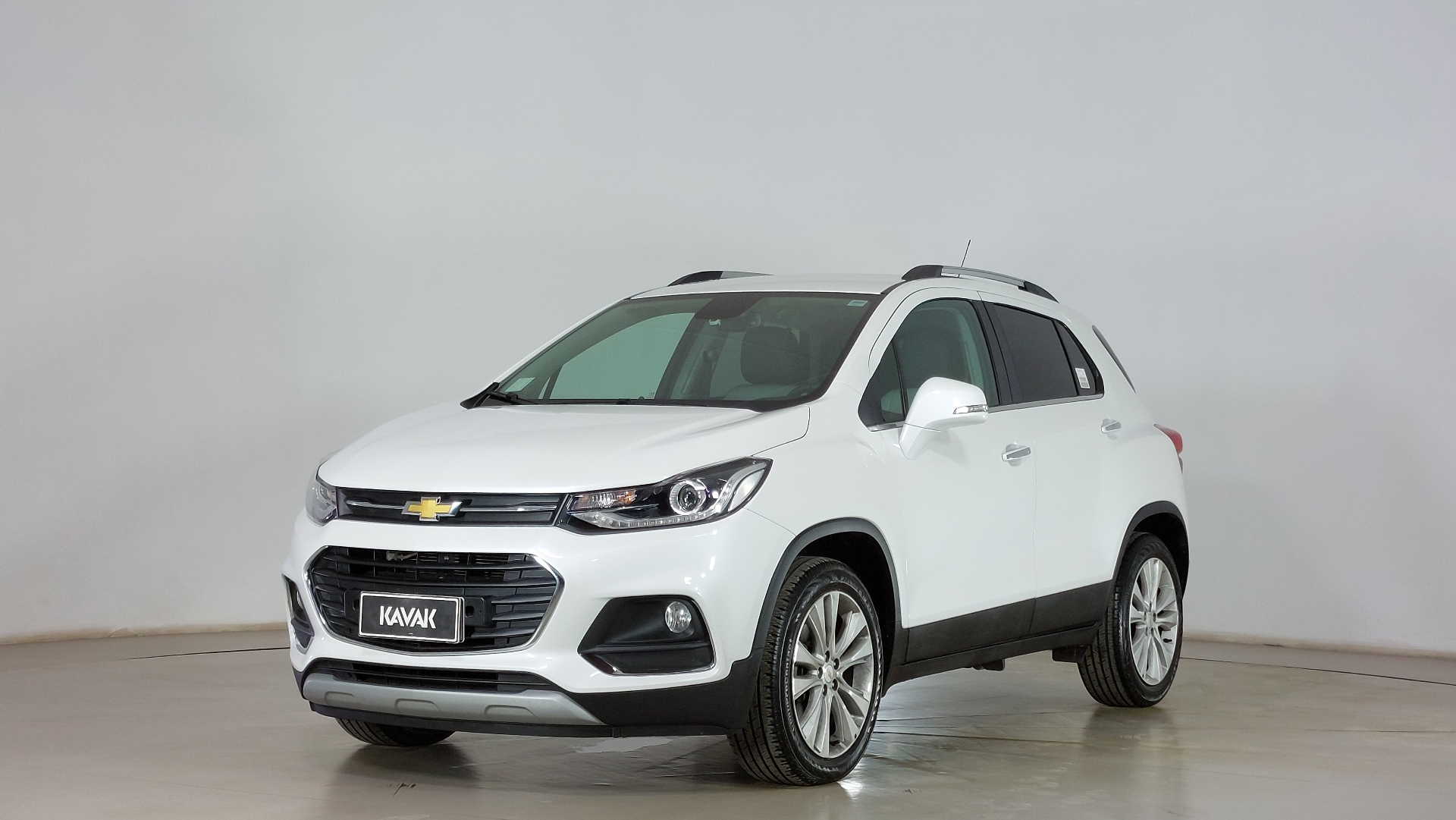 Autos Chevrolet Tracker 1.8 LT AT 4X4 Suv 2020 usados | KAVAK Chile