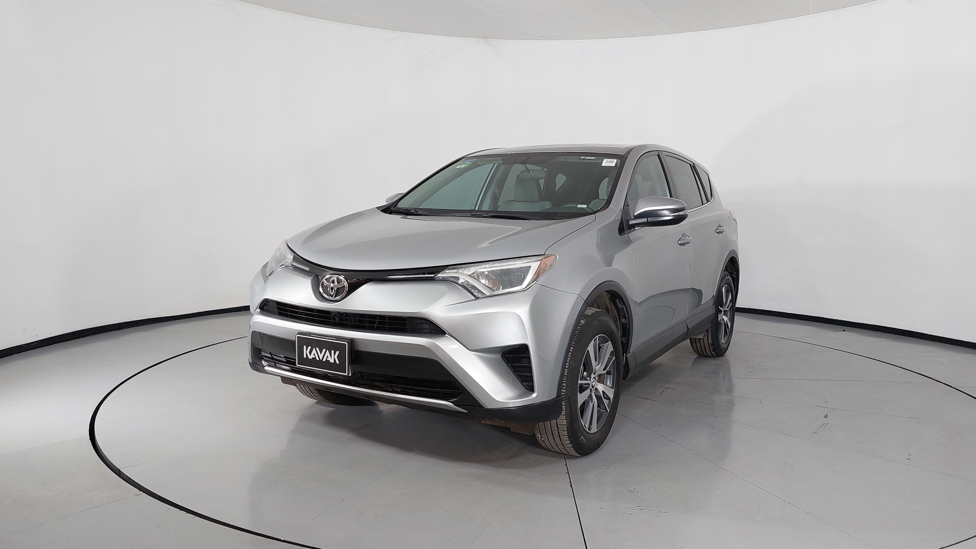 Autos Toyota Rav4 2.5 XLE AWD AT Suv 2016 usados | KAVAK México
