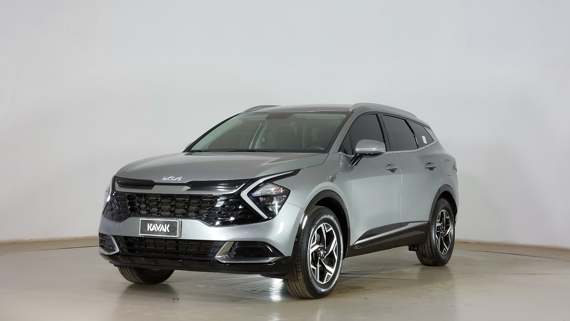 Autos Kia Sportage 2.0 EX GSL MT 4X2 Suv 2023 usados | KAVAK Chile