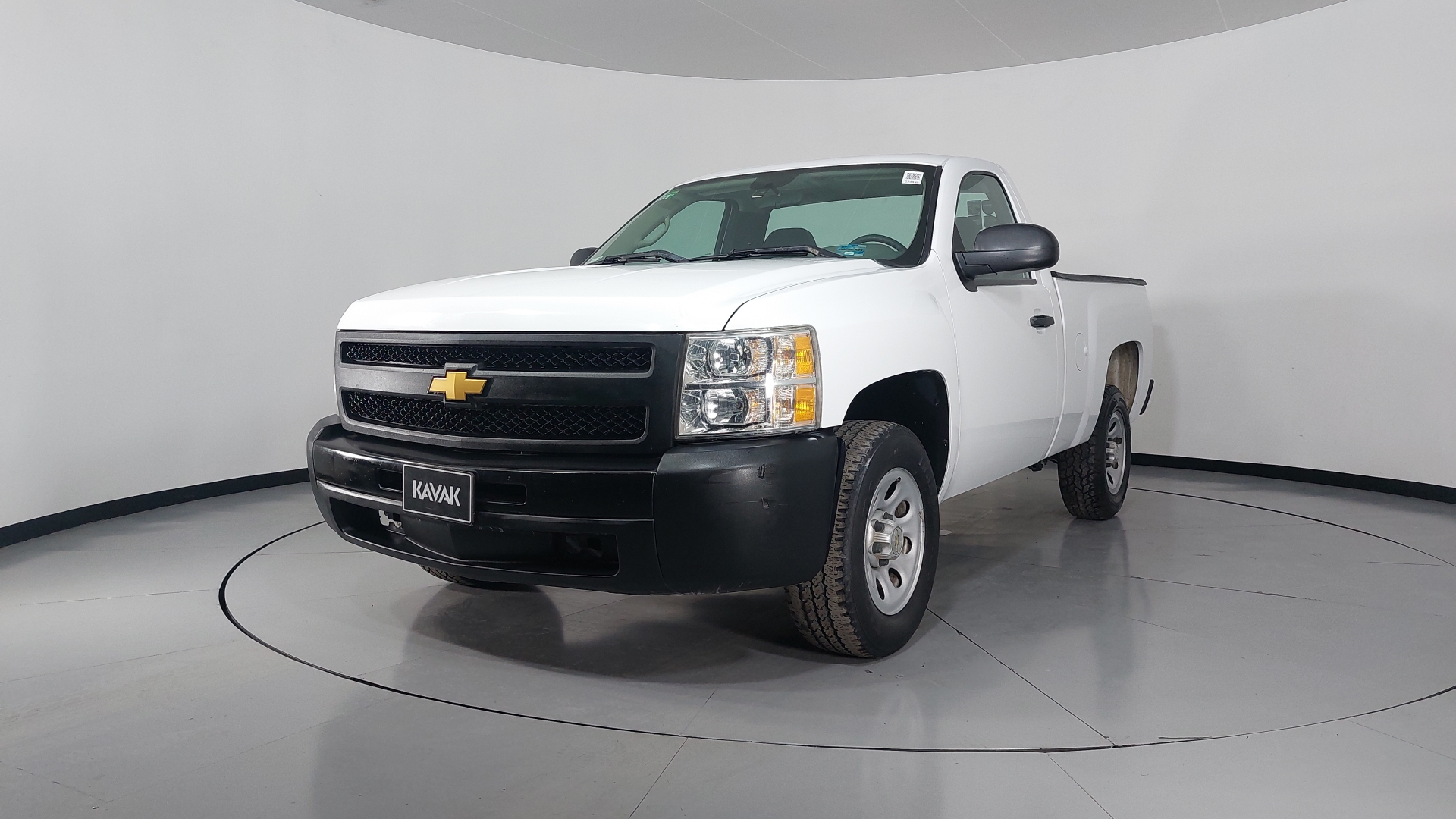 Autos Chevrolet Silverado 1500 4.3 CAB REG D V6 MT Pickup 2013 usados ...