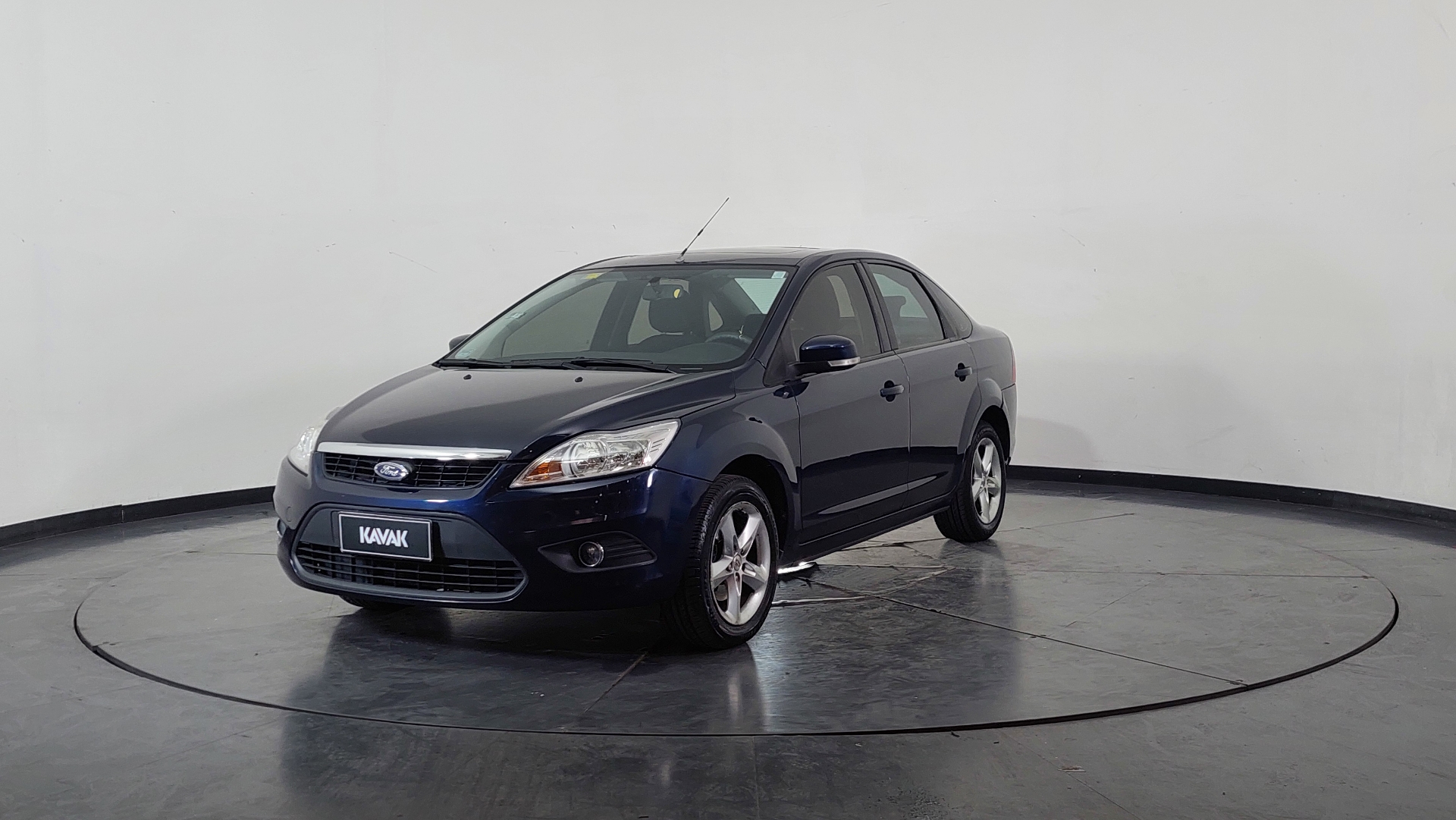 Autos Ford Focus Ii 2.0 EXE TREND PLUS MT Sedan 2011 usados | KAVAK ...