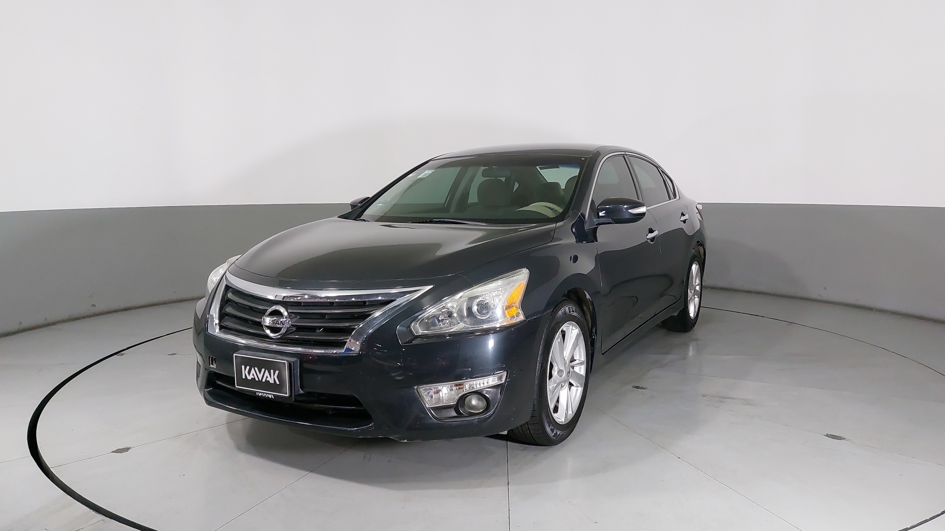 Autos Nissan Altima 2.5 SENSE CVT Sedan 2015 usados | KAVAK México
