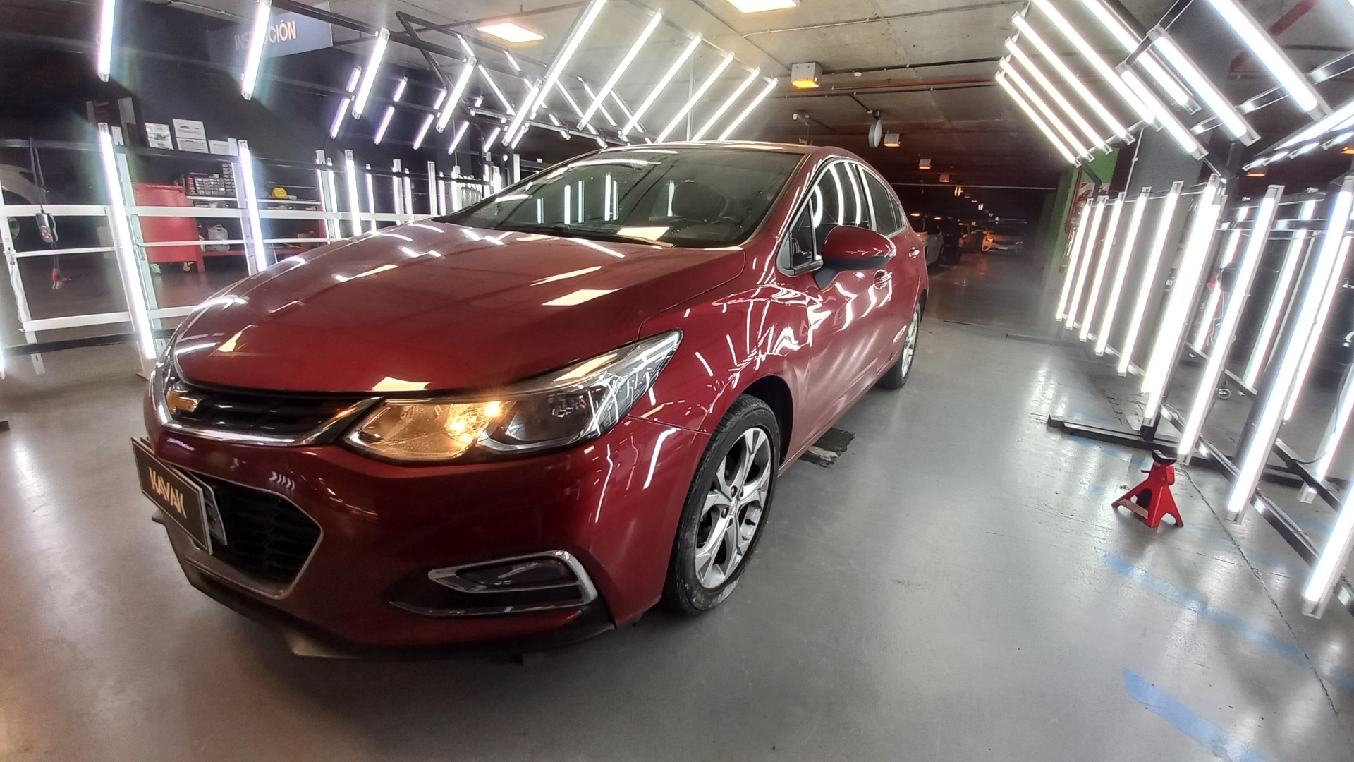Autos Chevrolet Cruze Ii 1.4 T LT MT Hatchback 2018 usados | KAVAK ...