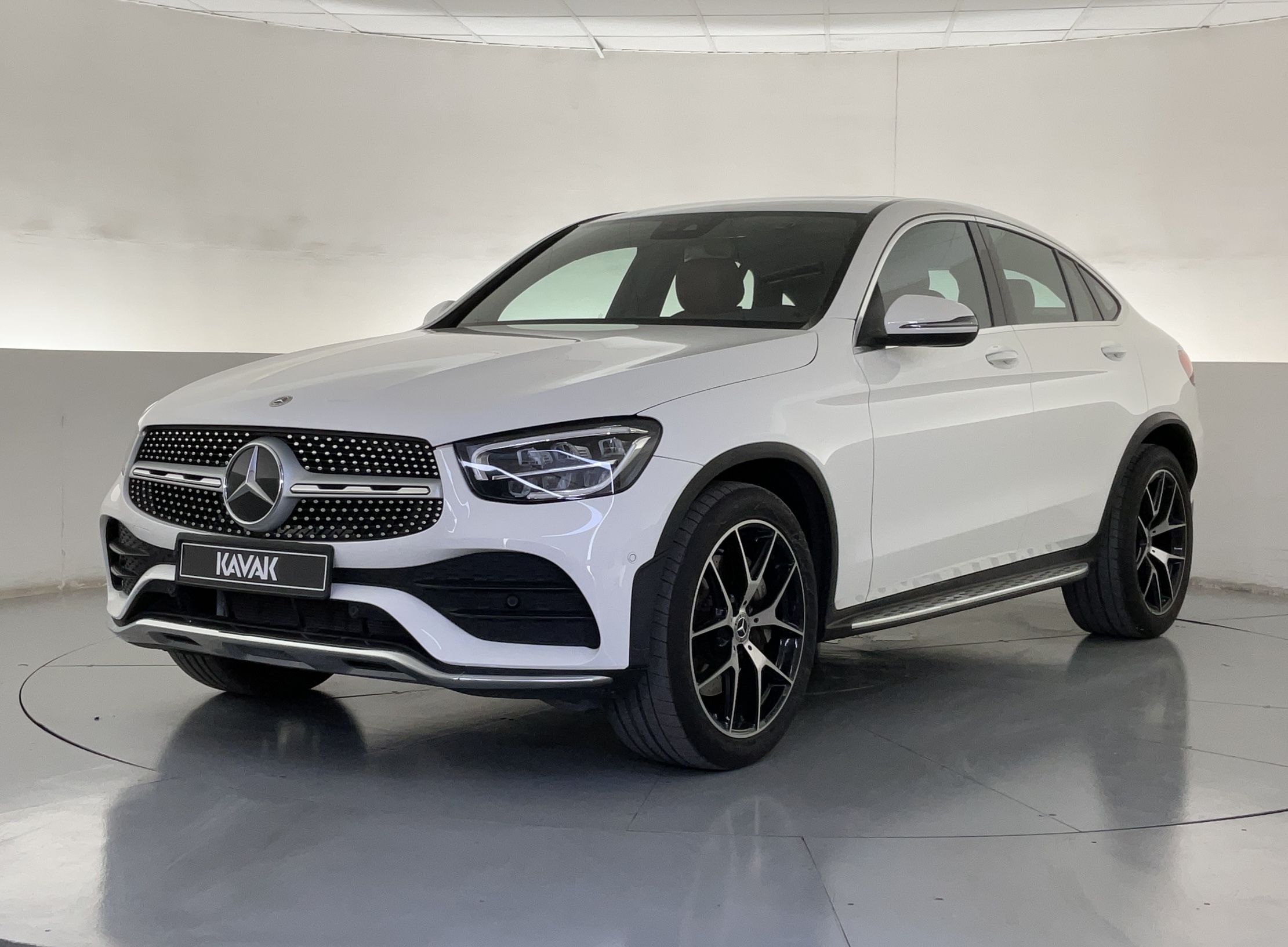 Used Mercedes Benz Glc 200 PREMIUM+ COUPE Suv 2023 Cars for Sale ...