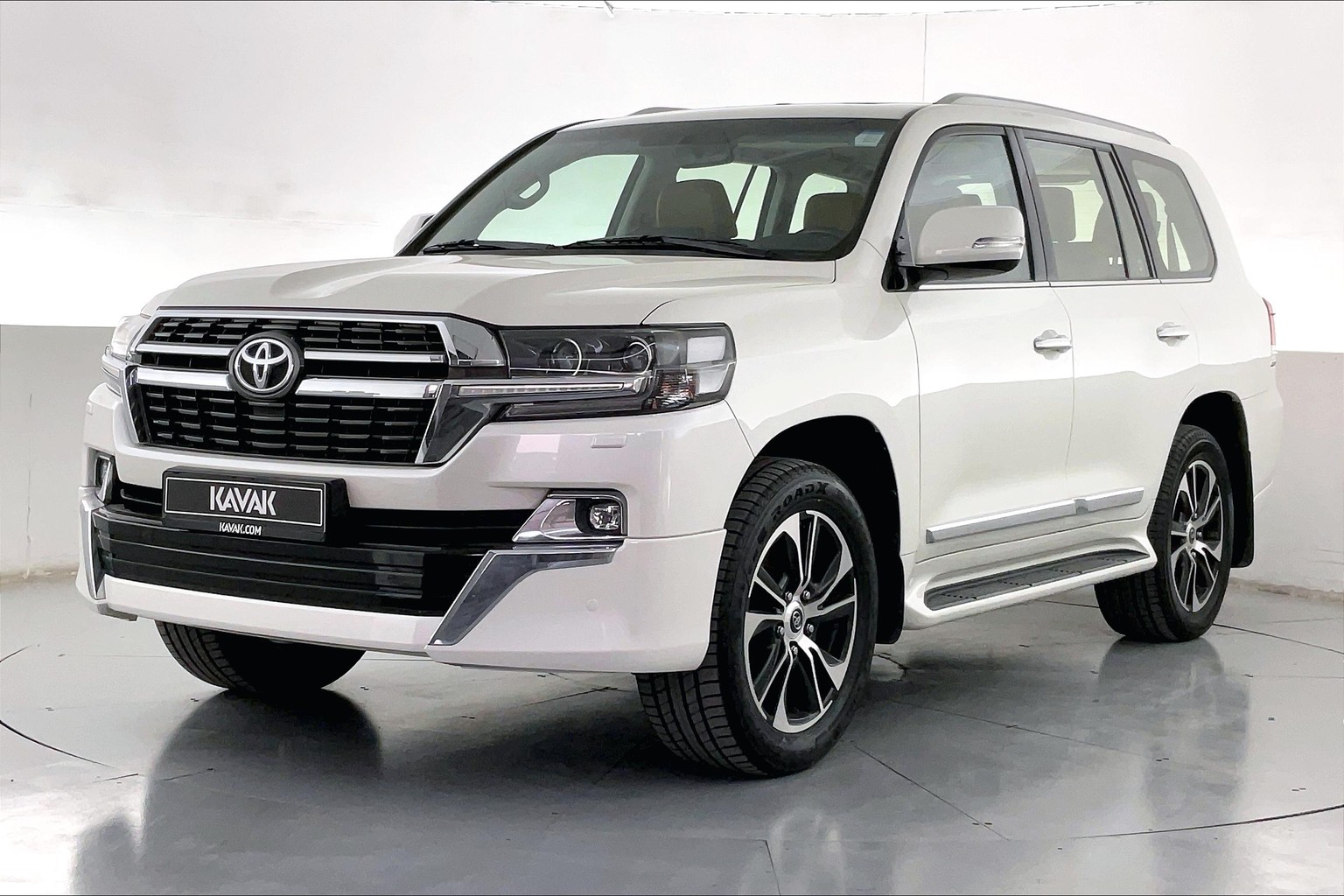 Used Toyota Land Cruiser GXR GT Suv 2021 Cars for Sale | KAVAK UAE