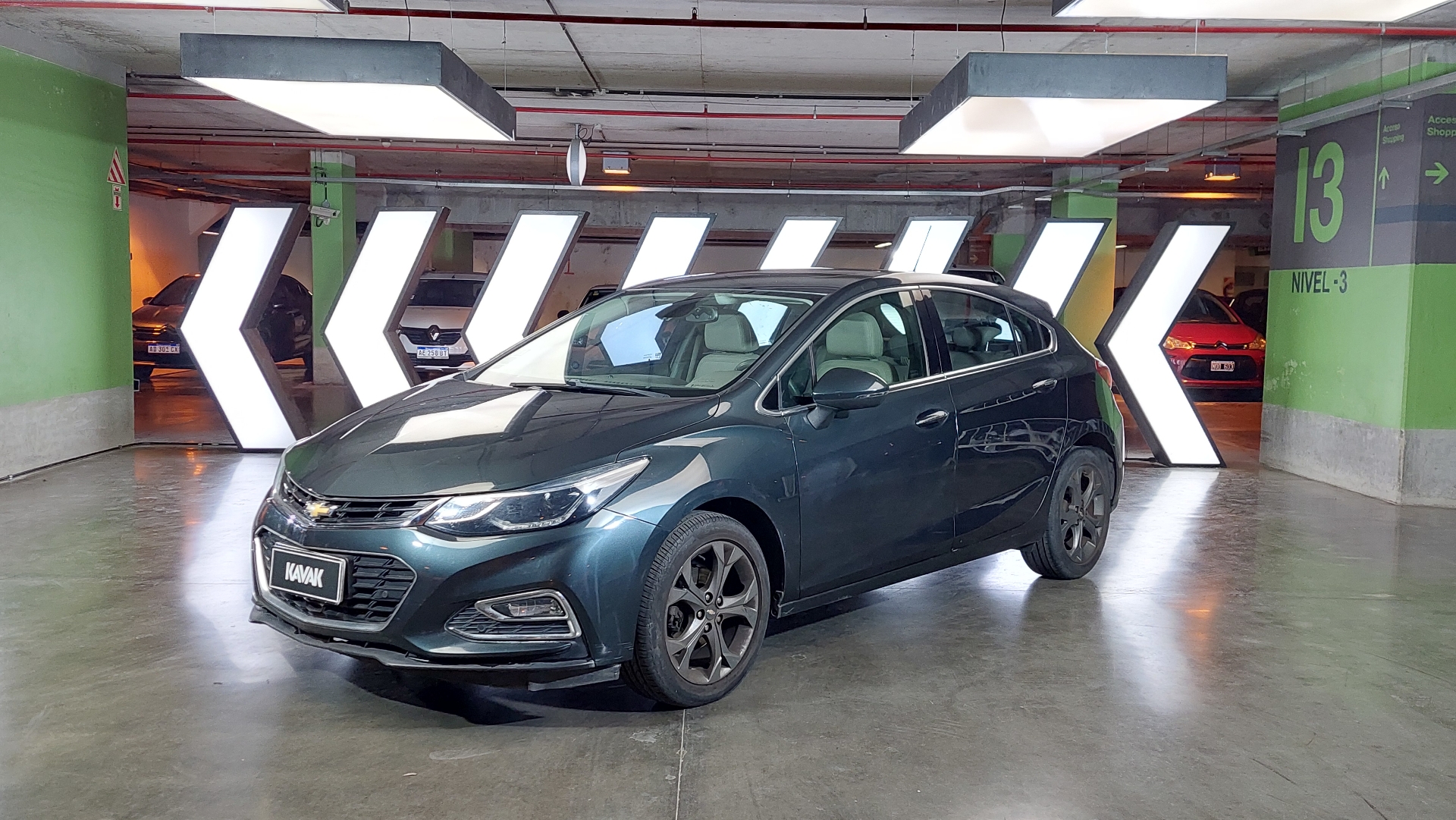 Autos Chevrolet Cruze Ii 1.4 T LTZ AT Hatchback 2018 usados | KAVAK ...