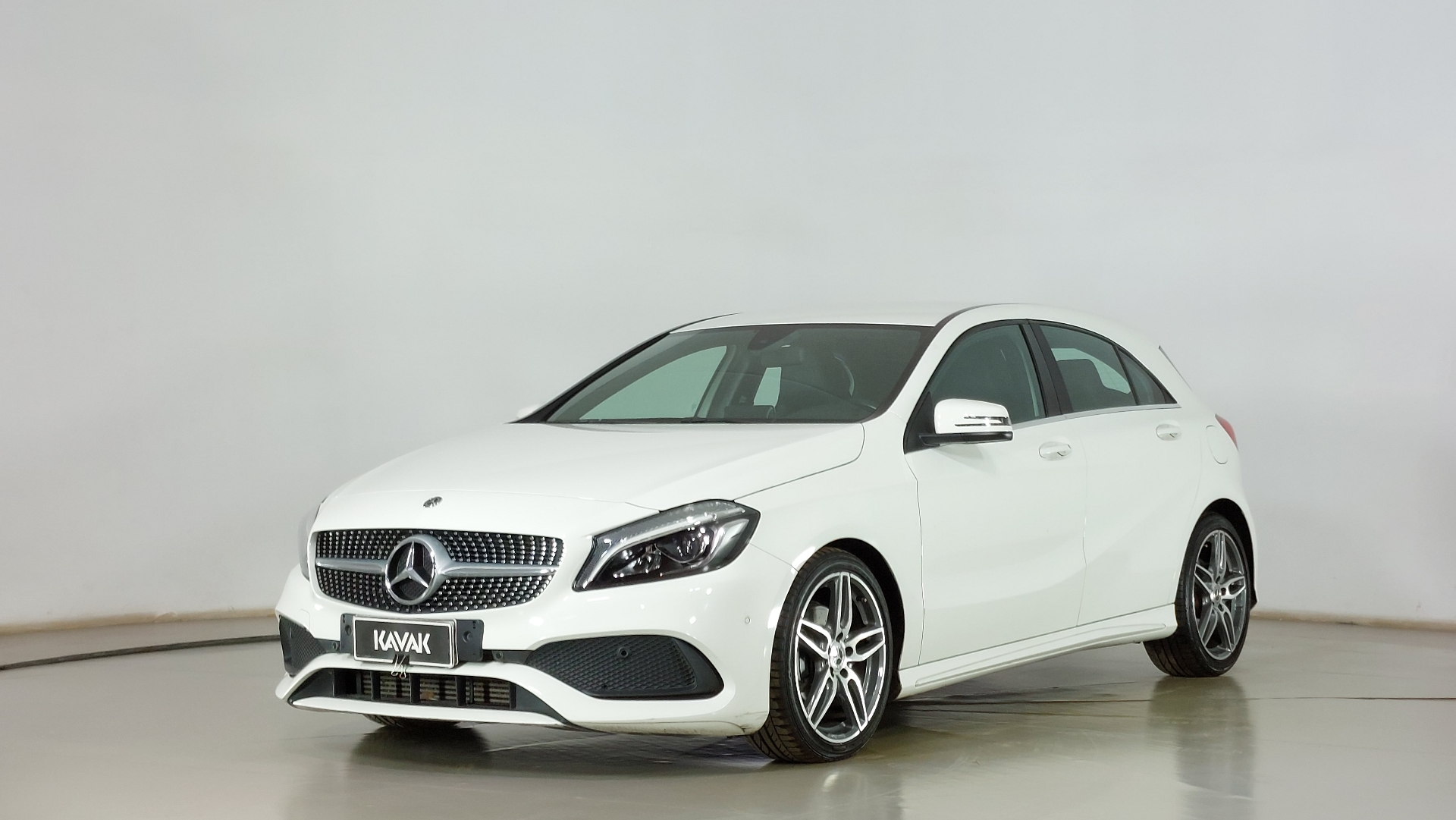 Autos Mercedes Benz Clase A 2.1 A200 D FL HB AT Hatchback 2018 usados ...