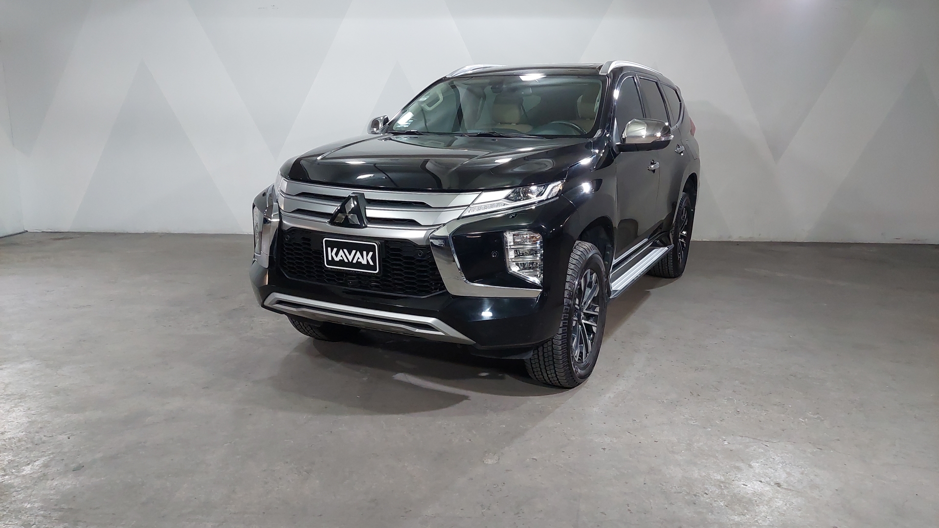 Autos Mitsubishi Montero 3.0 SE PLUS AUTO 4WD Suv 2021 usados | KAVAK ...