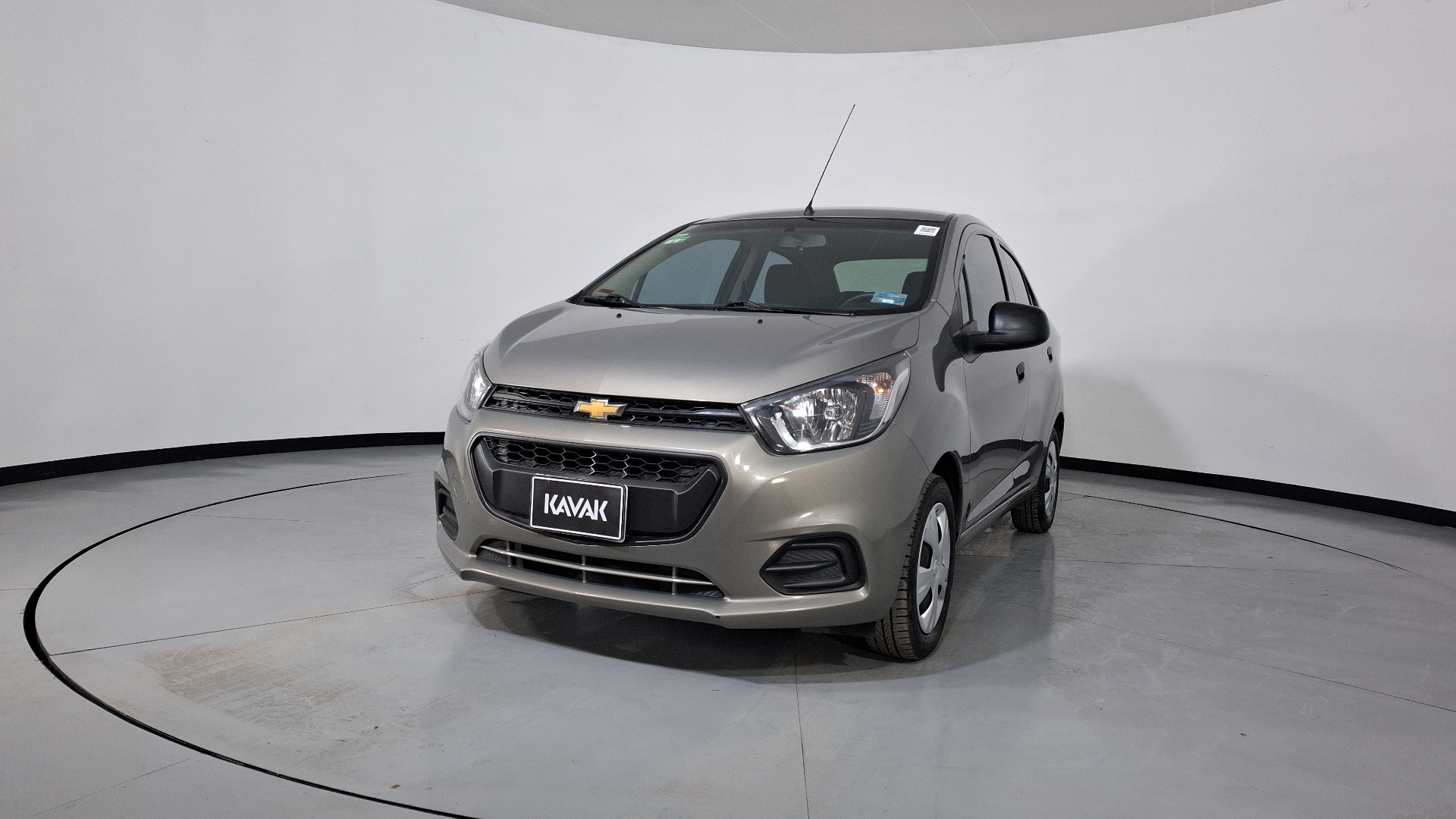 Autos Chevrolet Beat 1.2 LT B Sedan 2018 usados | KAVAK México